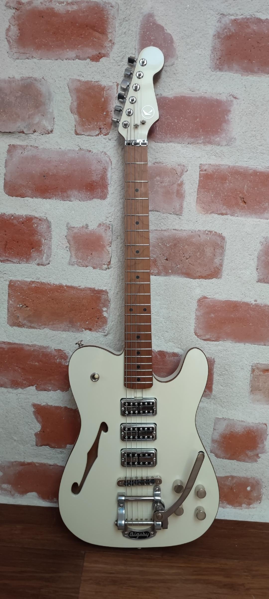 B5 - Bigsby B5 - Audiofanzine