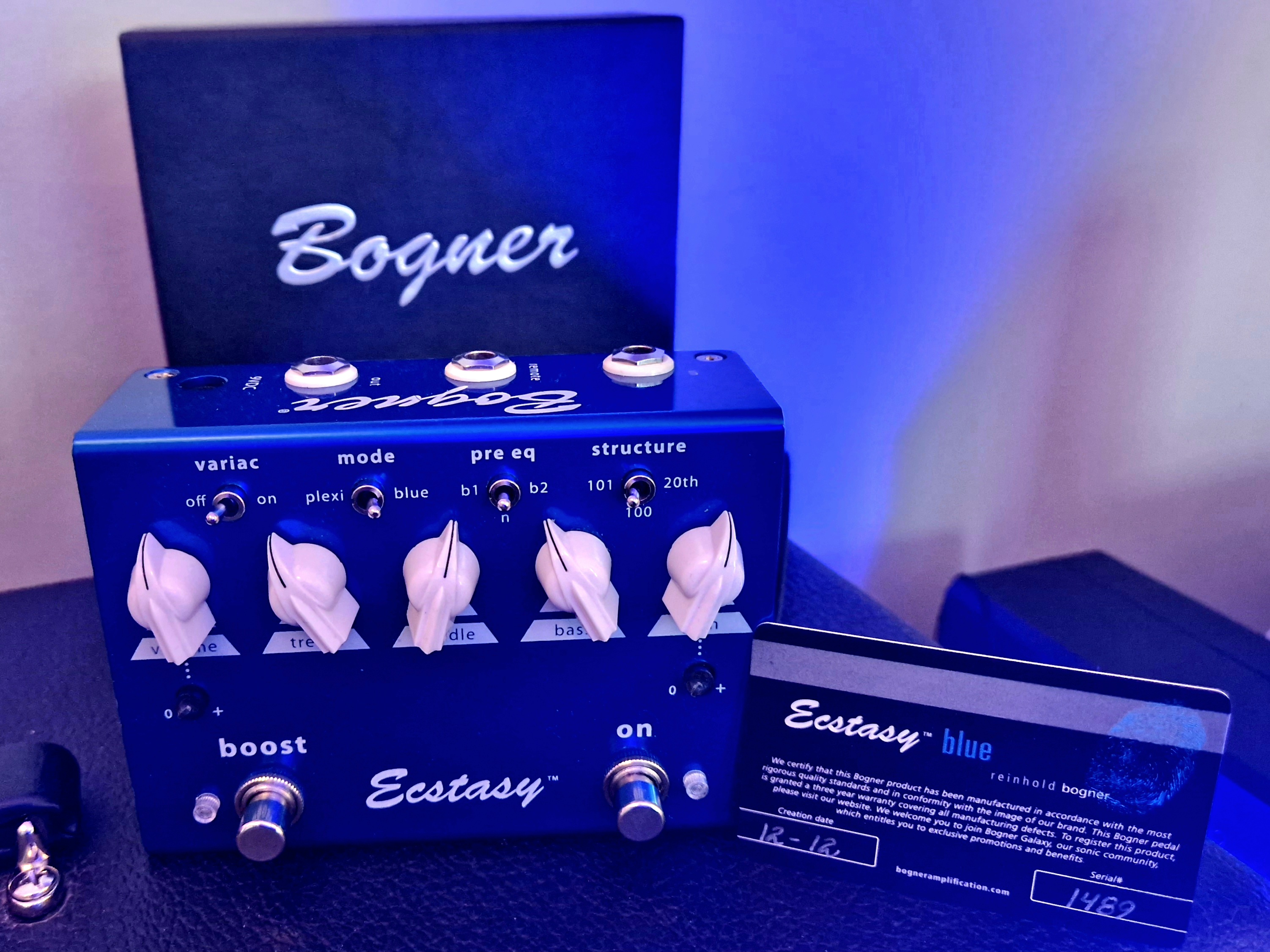 Ecstasy Red - Bogner Ecstasy Red - Audiofanzine