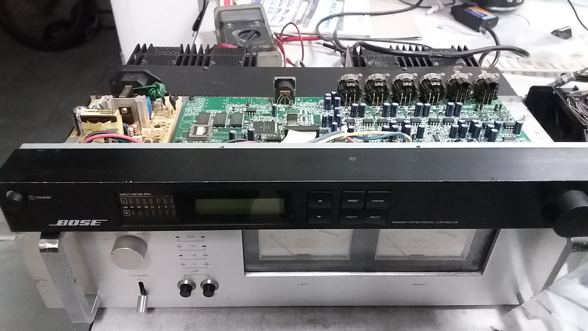 Panaray System Digital Controller Bose - Audiofanzine