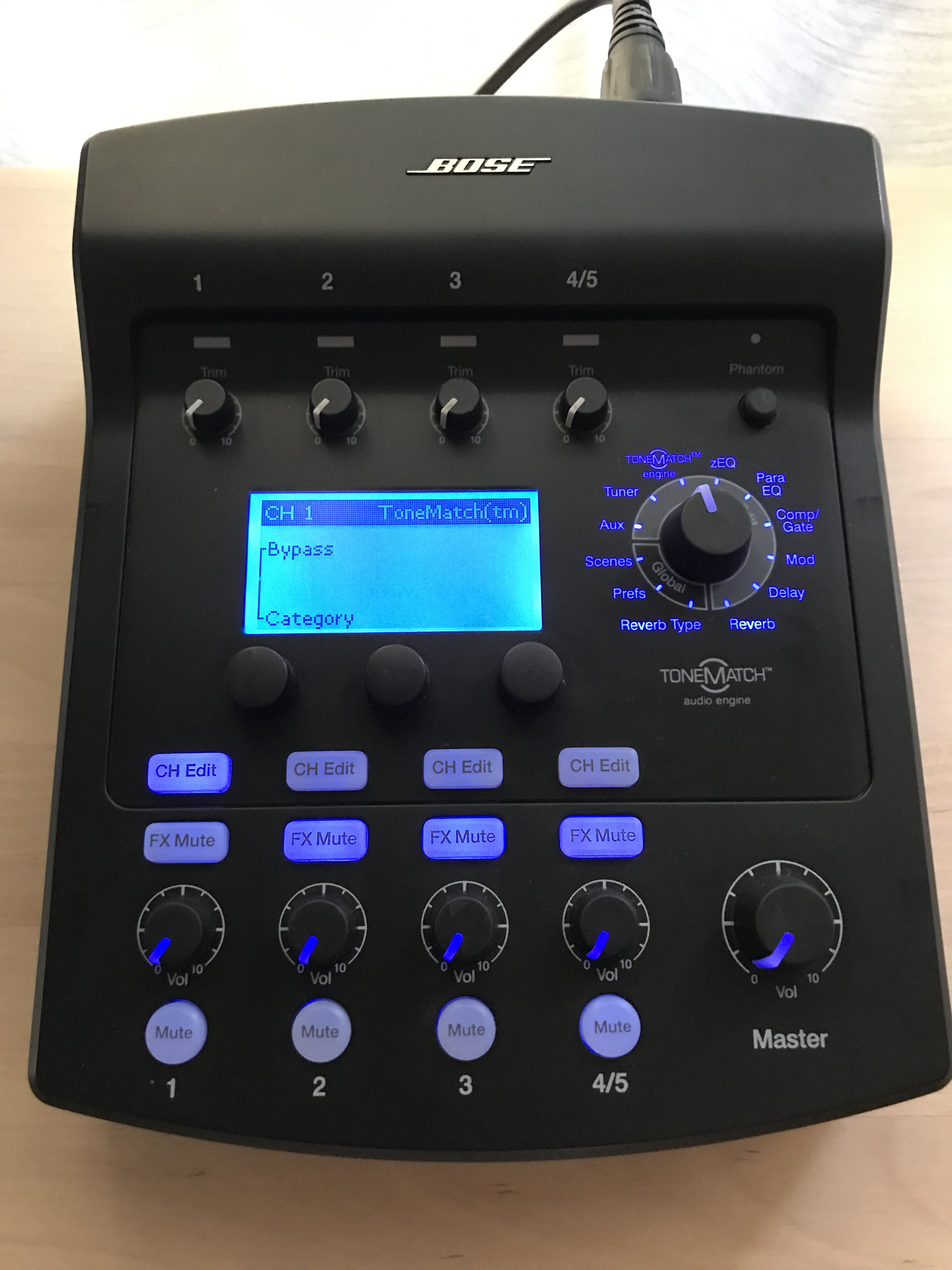 T1 ToneMatch - Bose T1 ToneMatch - Audiofanzine