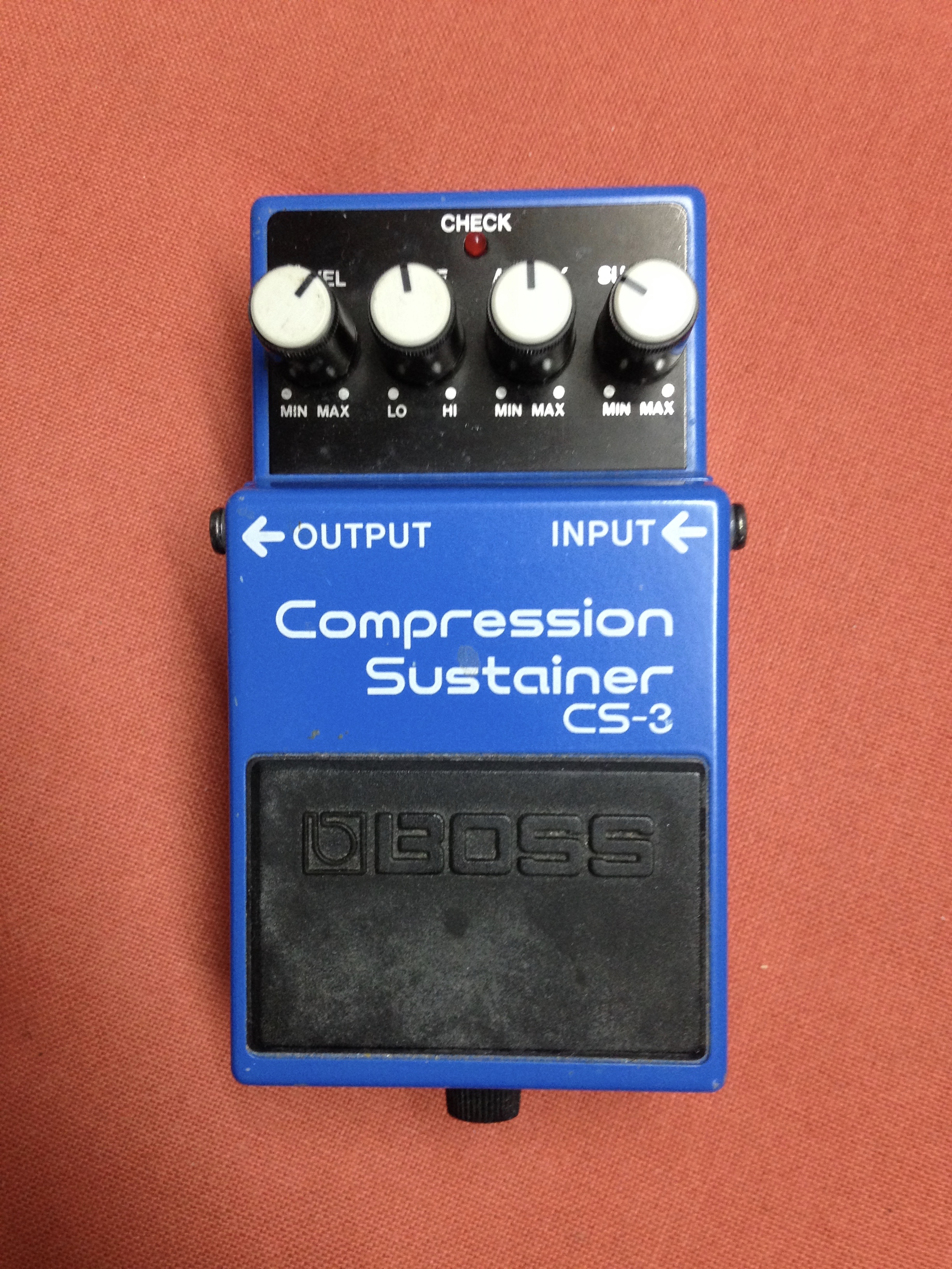 Vends Boss CS-3 (Poitou-Charentes) - Audiofanzine