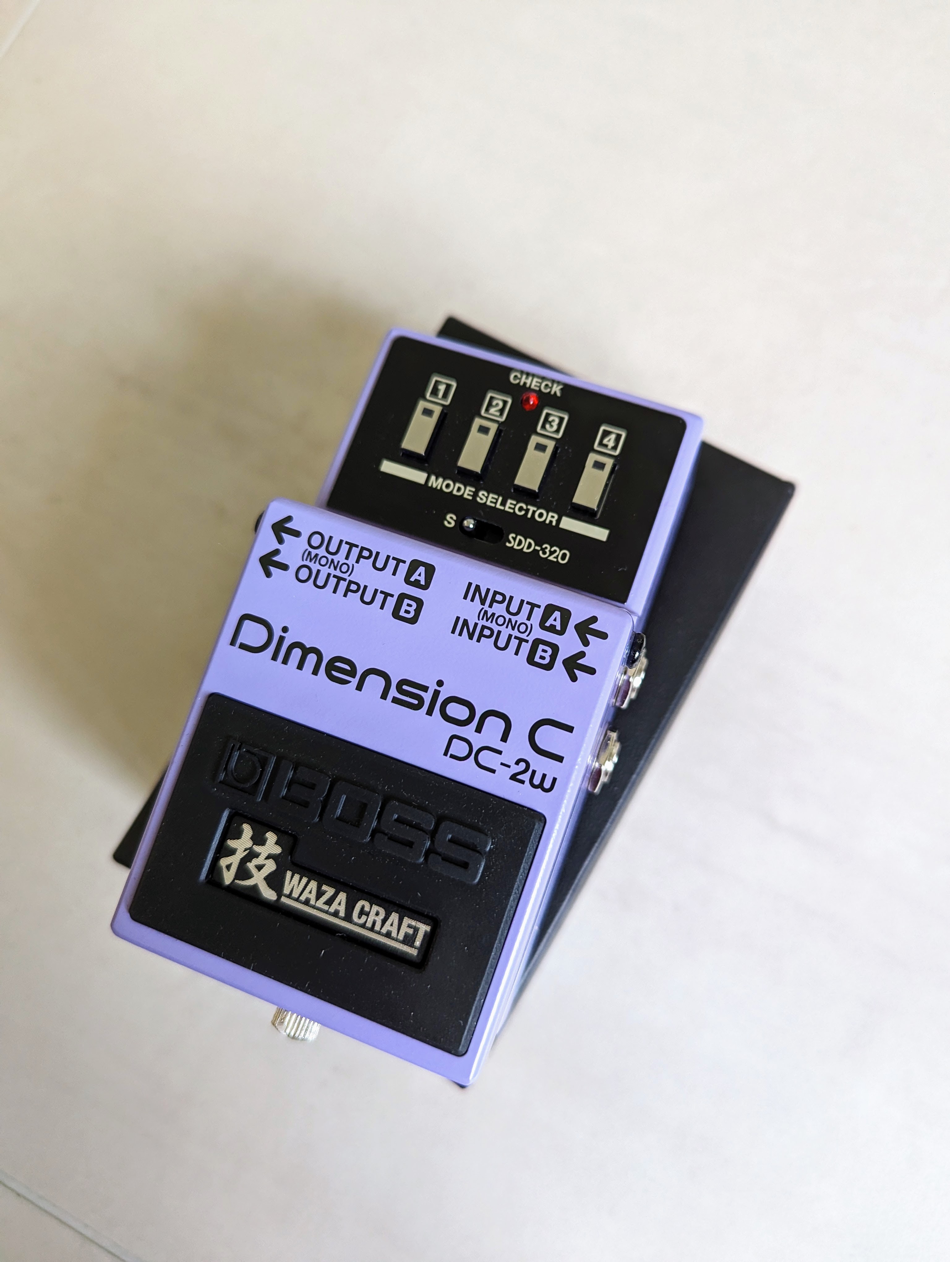 DC-2W Dimension C - Boss DC-2W Dimension C - Audiofanzine