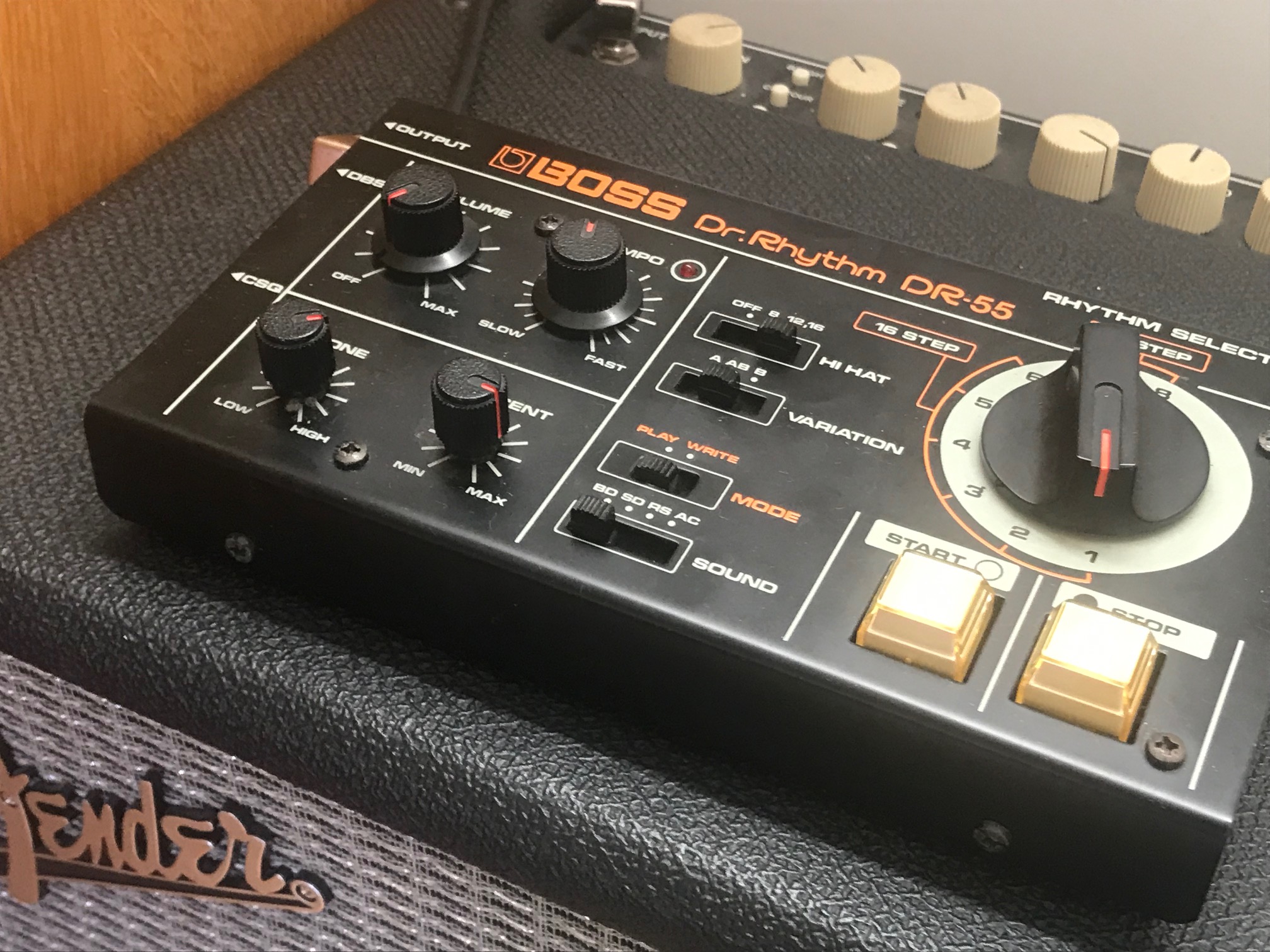 DR-55 Dr. Rhythm - Boss DR-55 Dr. Rhythm - Audiofanzine