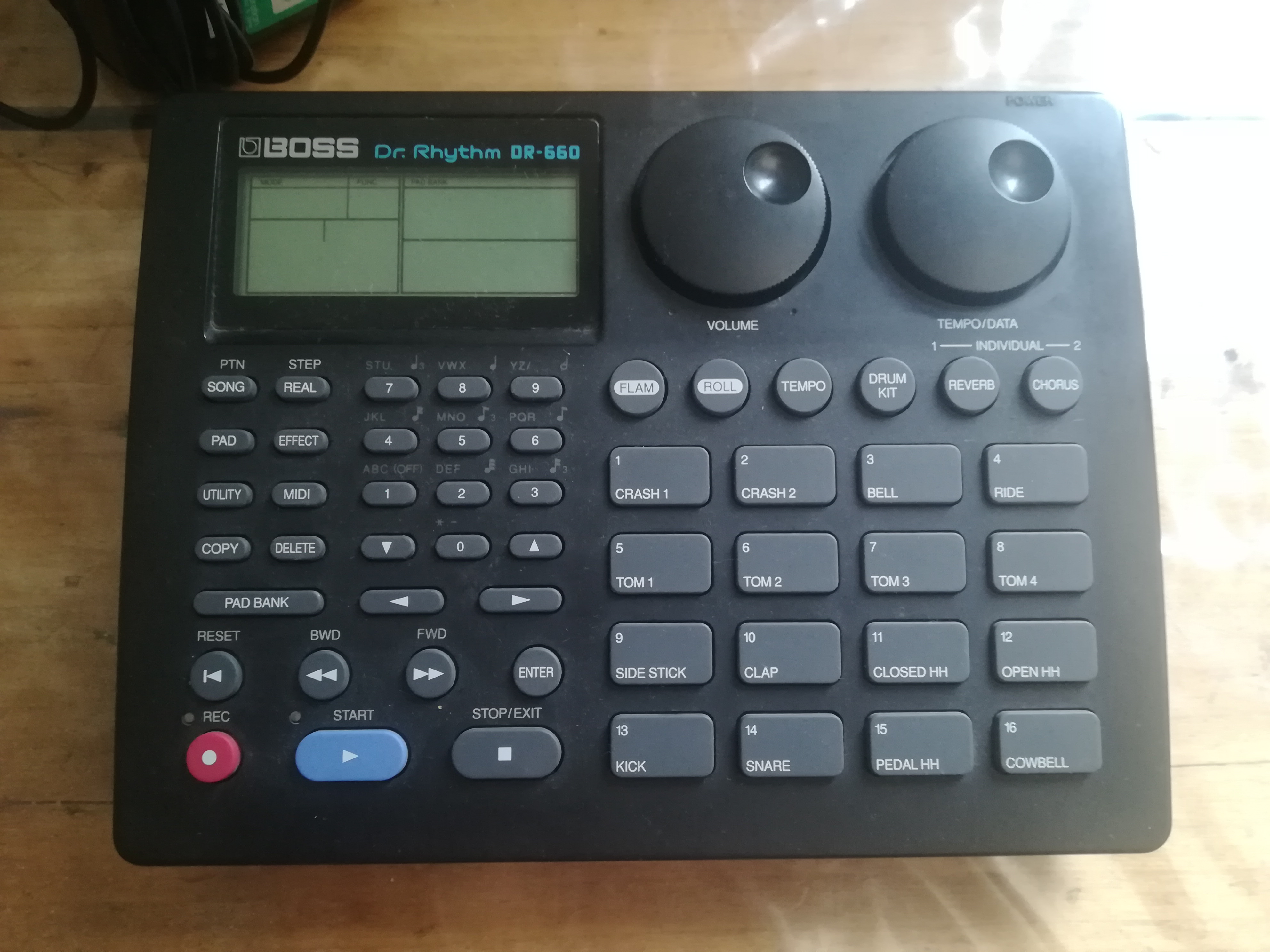 DR-660 Dr. Rhythm - Boss DR-660 Dr. Rhythm - Audiofanzine