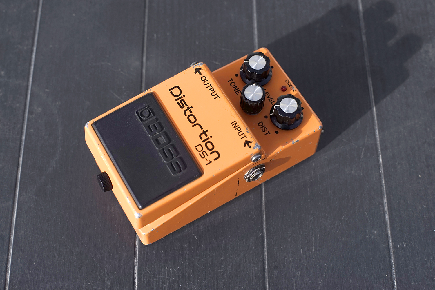 DS-1 DISTORTION (JAPAN) - Boss DS-1 Distortion (Japan) - Audiofanzine