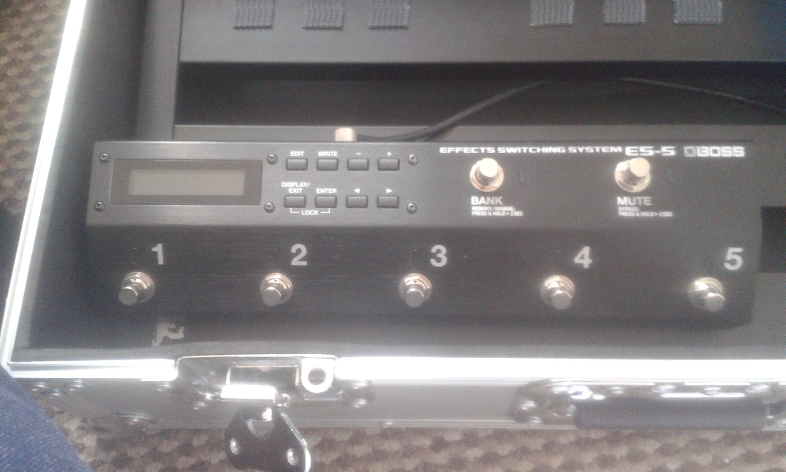 ES-5 - Boss ES-5 - Audiofanzine