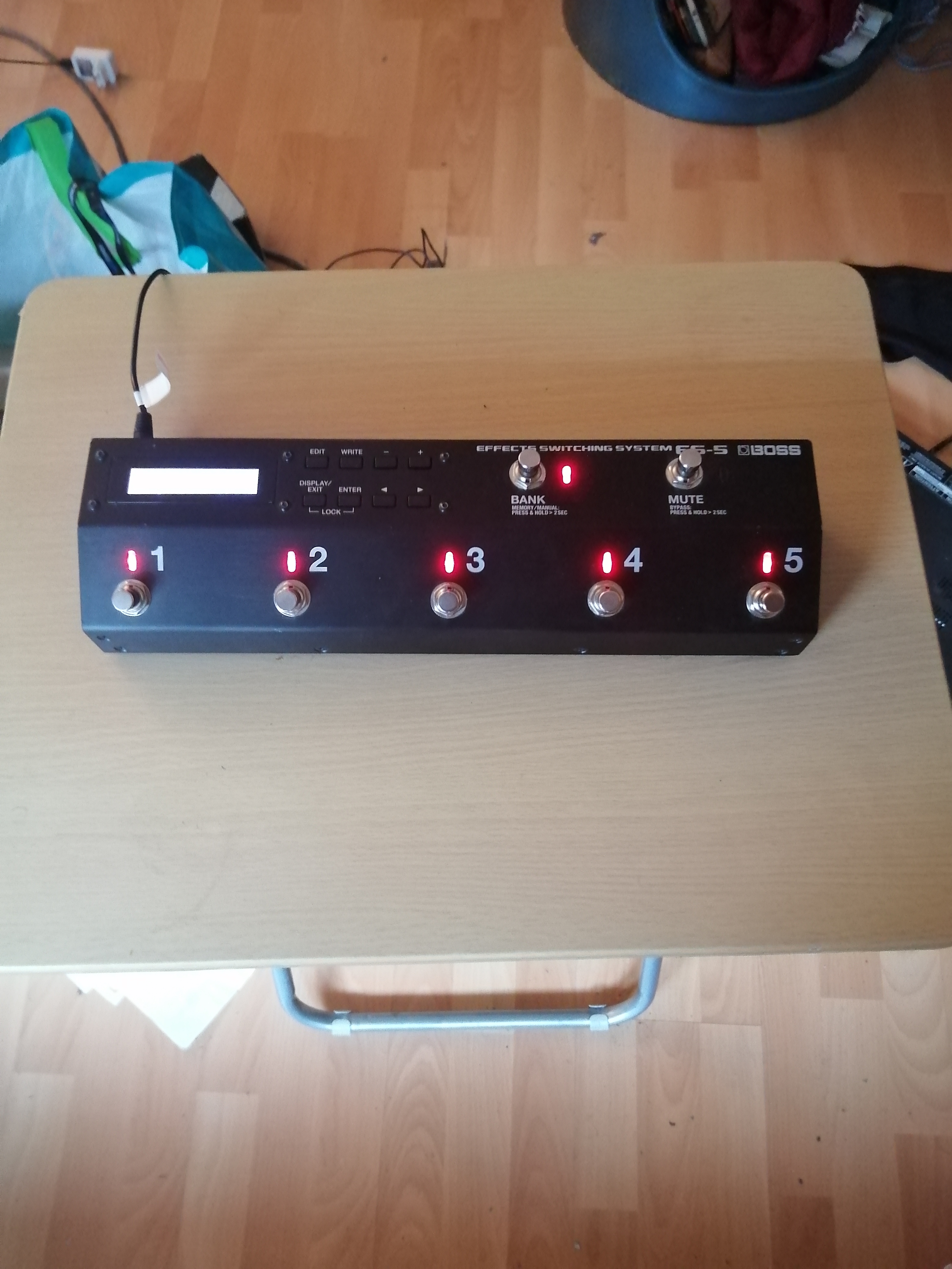 ES-5 - Boss ES-5 - Audiofanzine