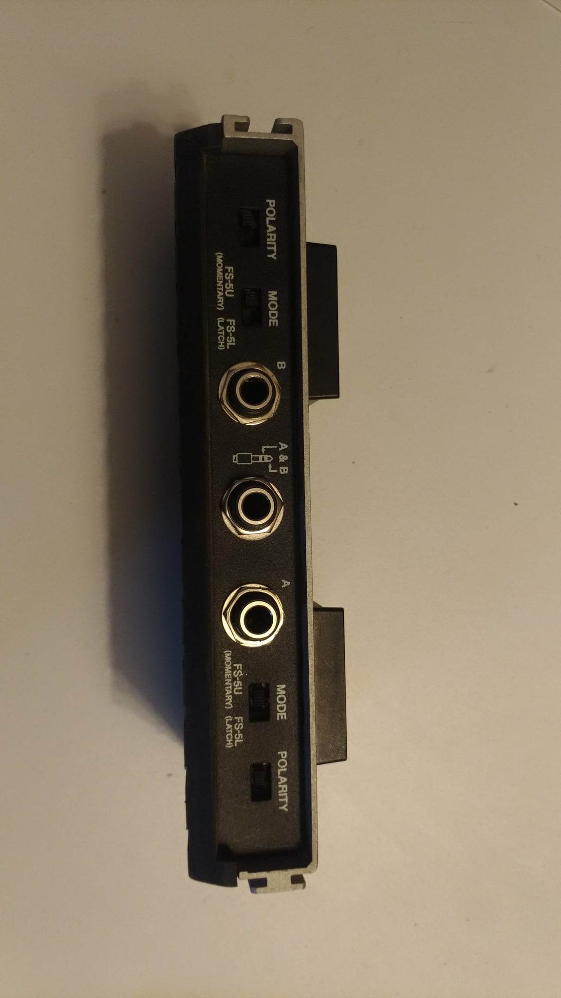 FS-6 Dual Footswitch - Boss FS-6 Dual Footswitch - Audiofanzine