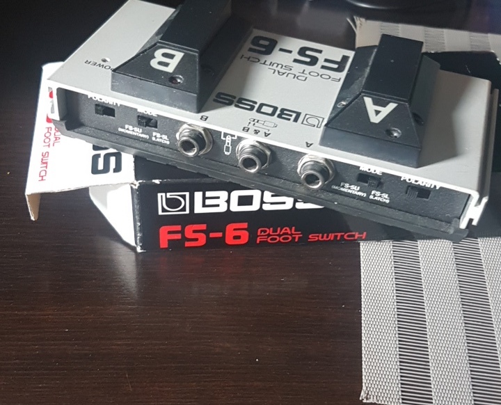 FS-6 Dual Footswitch - Boss FS-6 Dual Footswitch - Audiofanzine