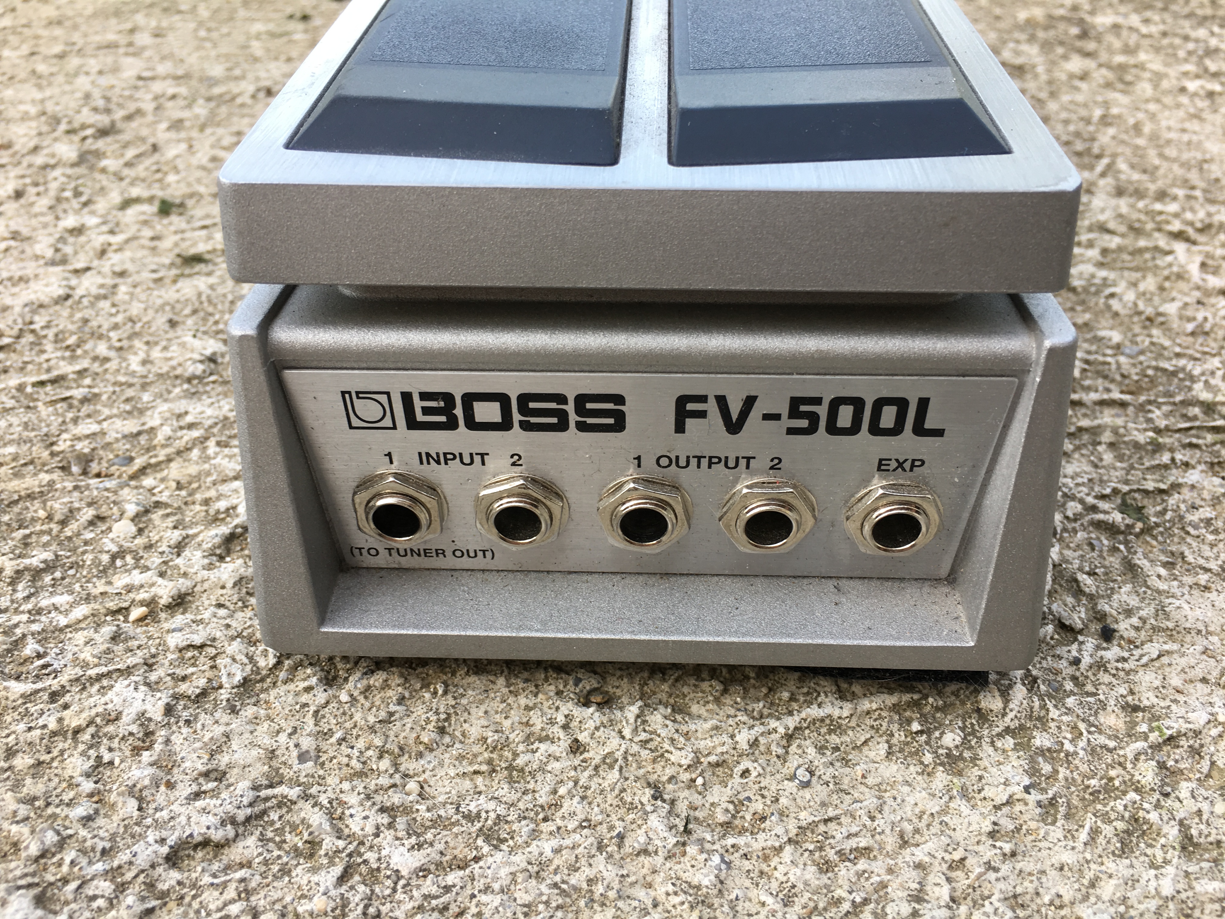 FV-500L FOOT VOLUME - Boss FV-500L Foot Volume - Audiofanzine