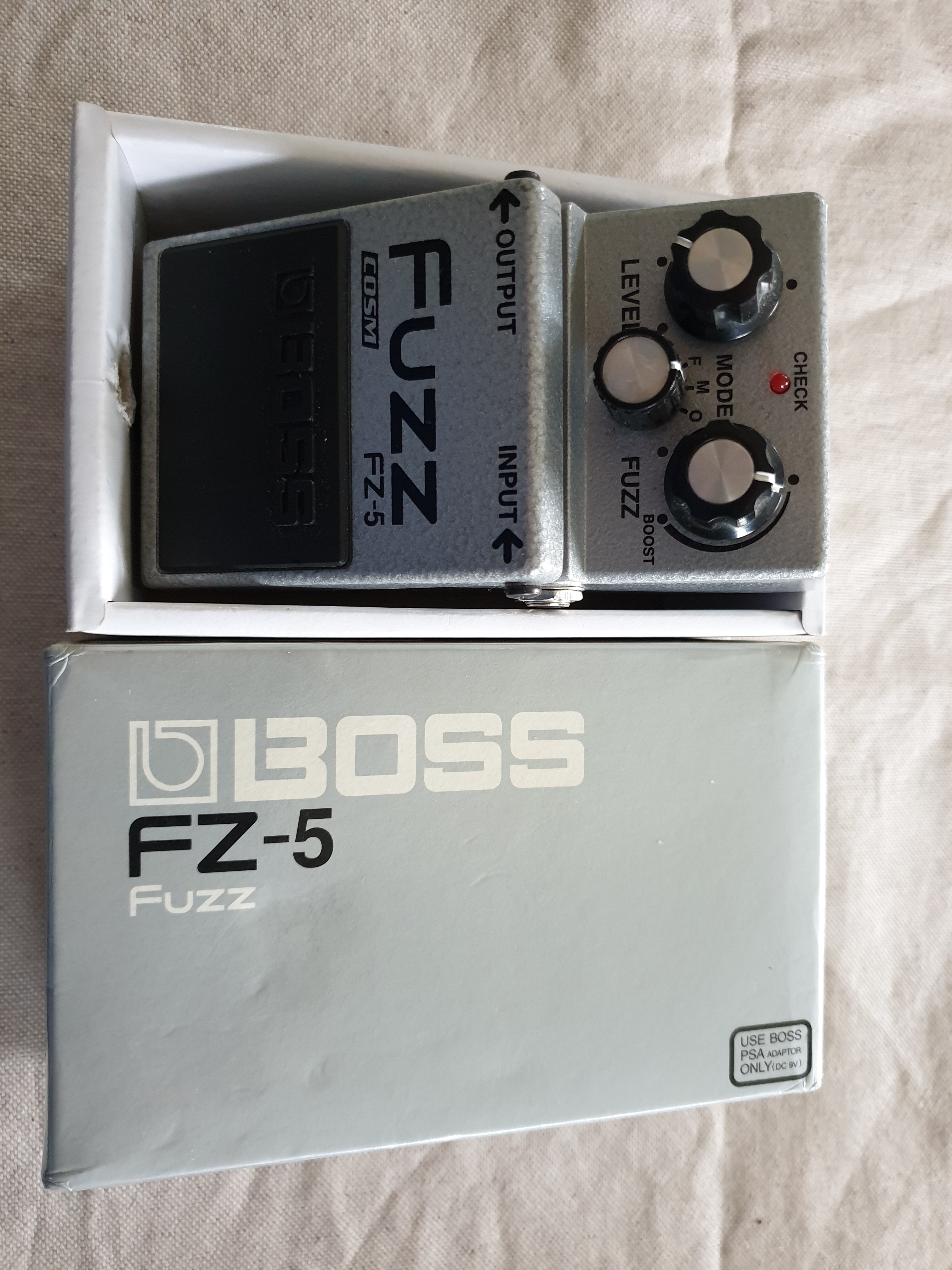 FZ-5 Fuzz - Boss FZ-5 Fuzz - Audiofanzine