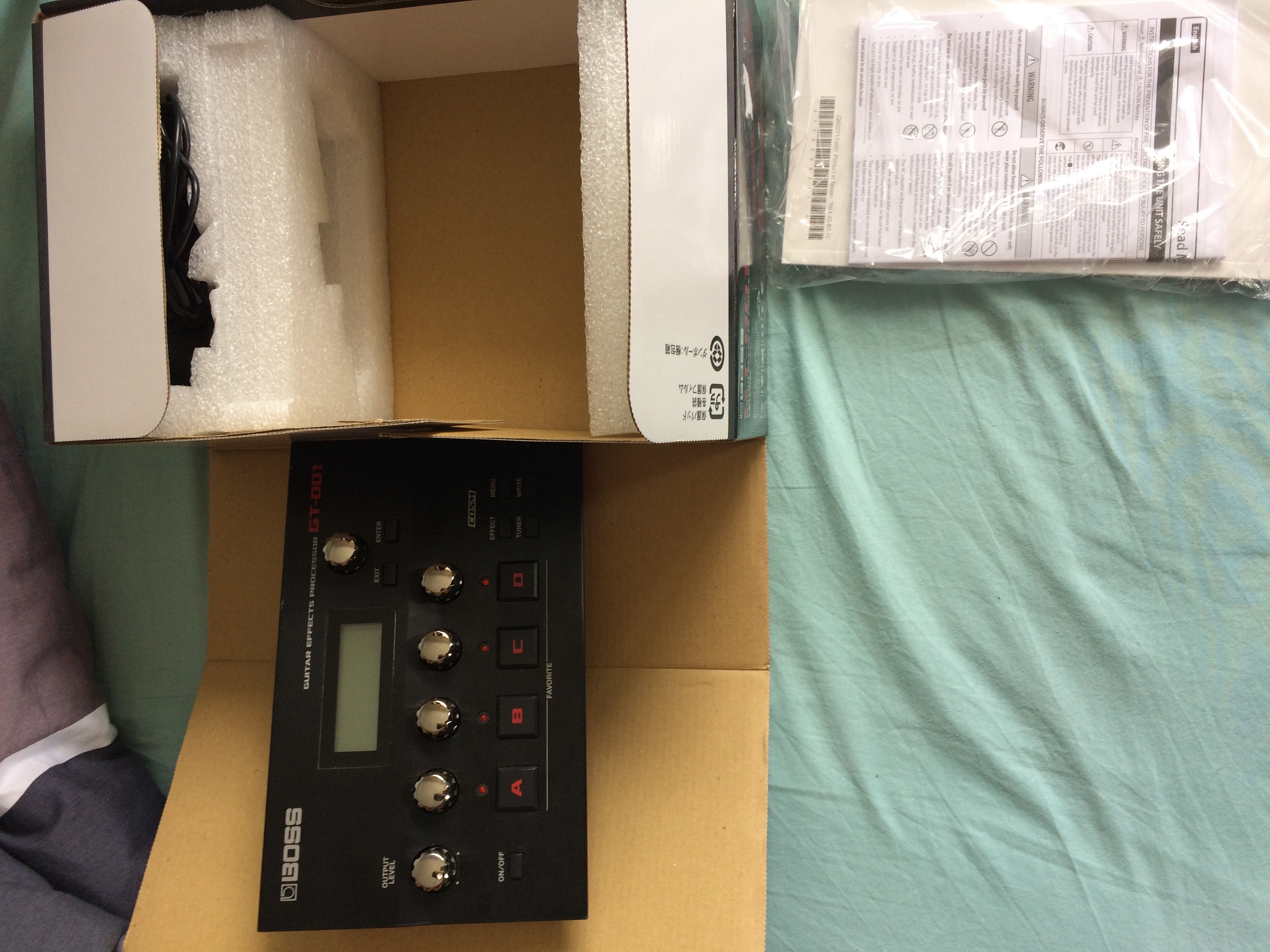 GT-001 - Boss GT-001 - Audiofanzine