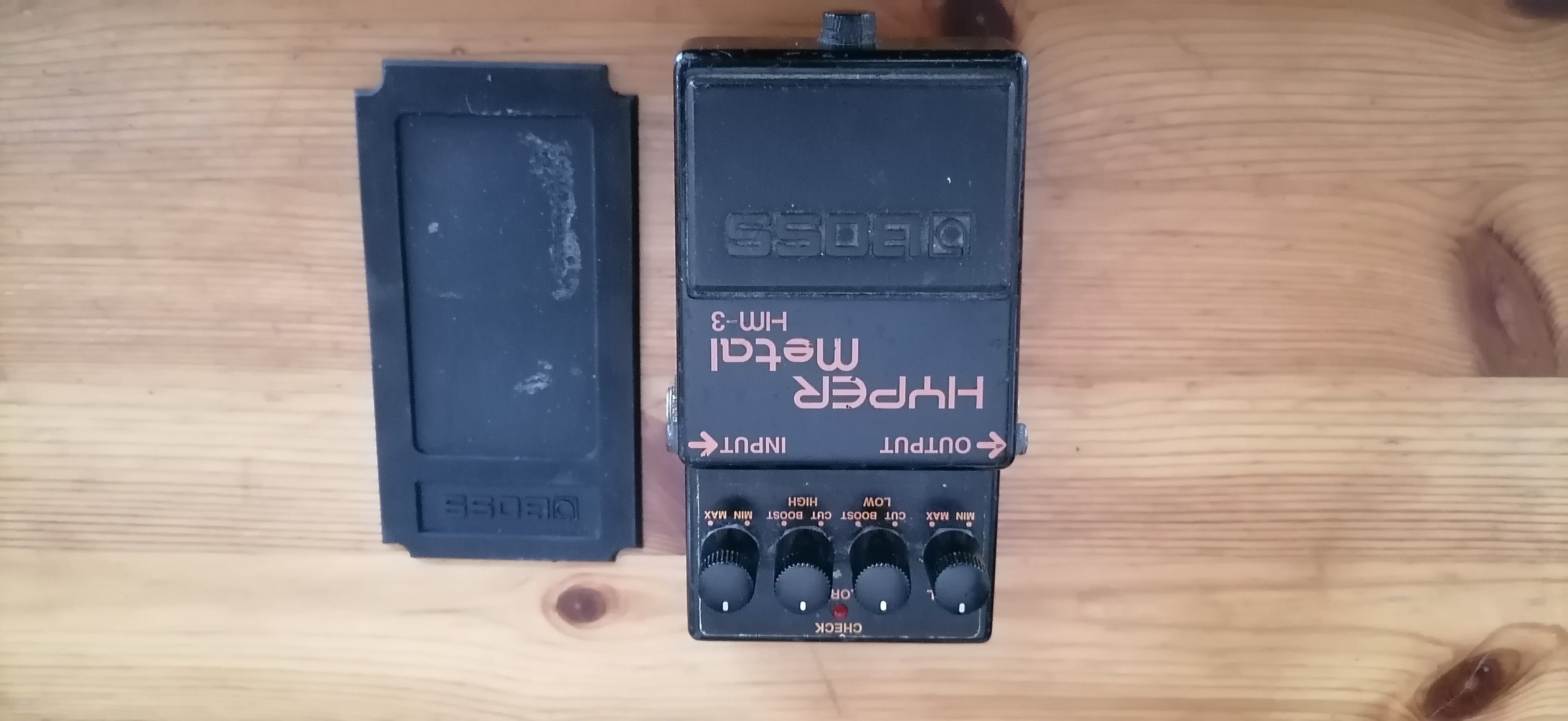 HM-3 Hyper Metal - Boss HM-3 Hyper Metal - Audiofanzine