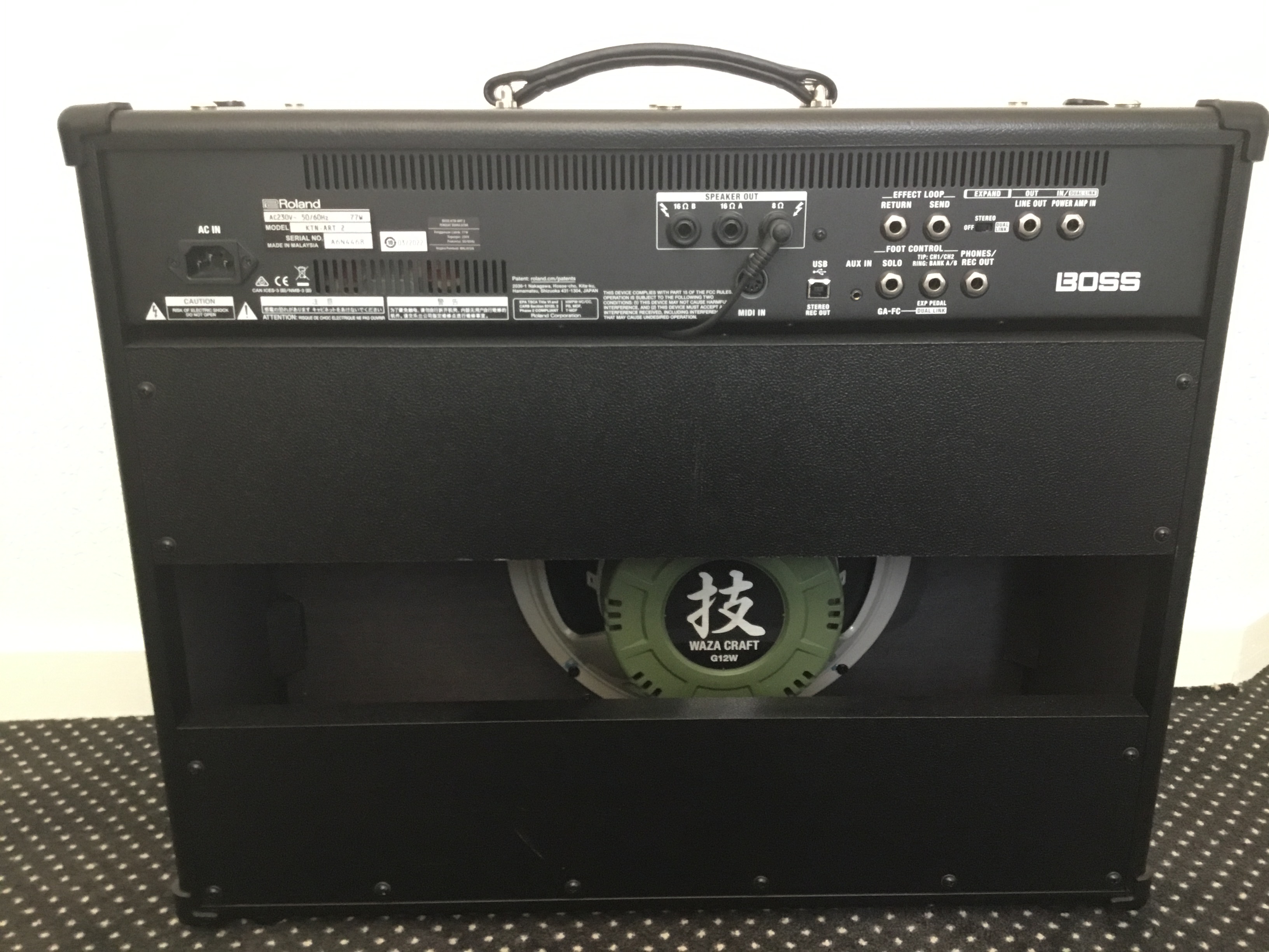 Test et Avis Combo Boss Katana-Artist MkII Bundle - Pincez moi