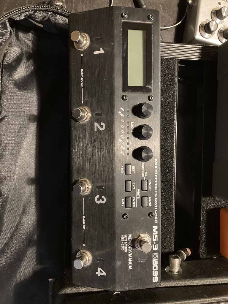 MS-3 Switcher Multi-effets - Boss MS-3 Switcher Multi-effets - Audiofanzine