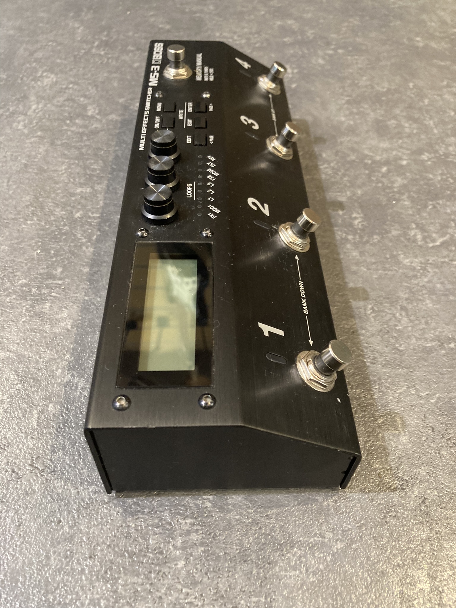 MS-3 Switcher Multi-effets - Boss MS-3 Switcher Multi-effets - Audiofanzine