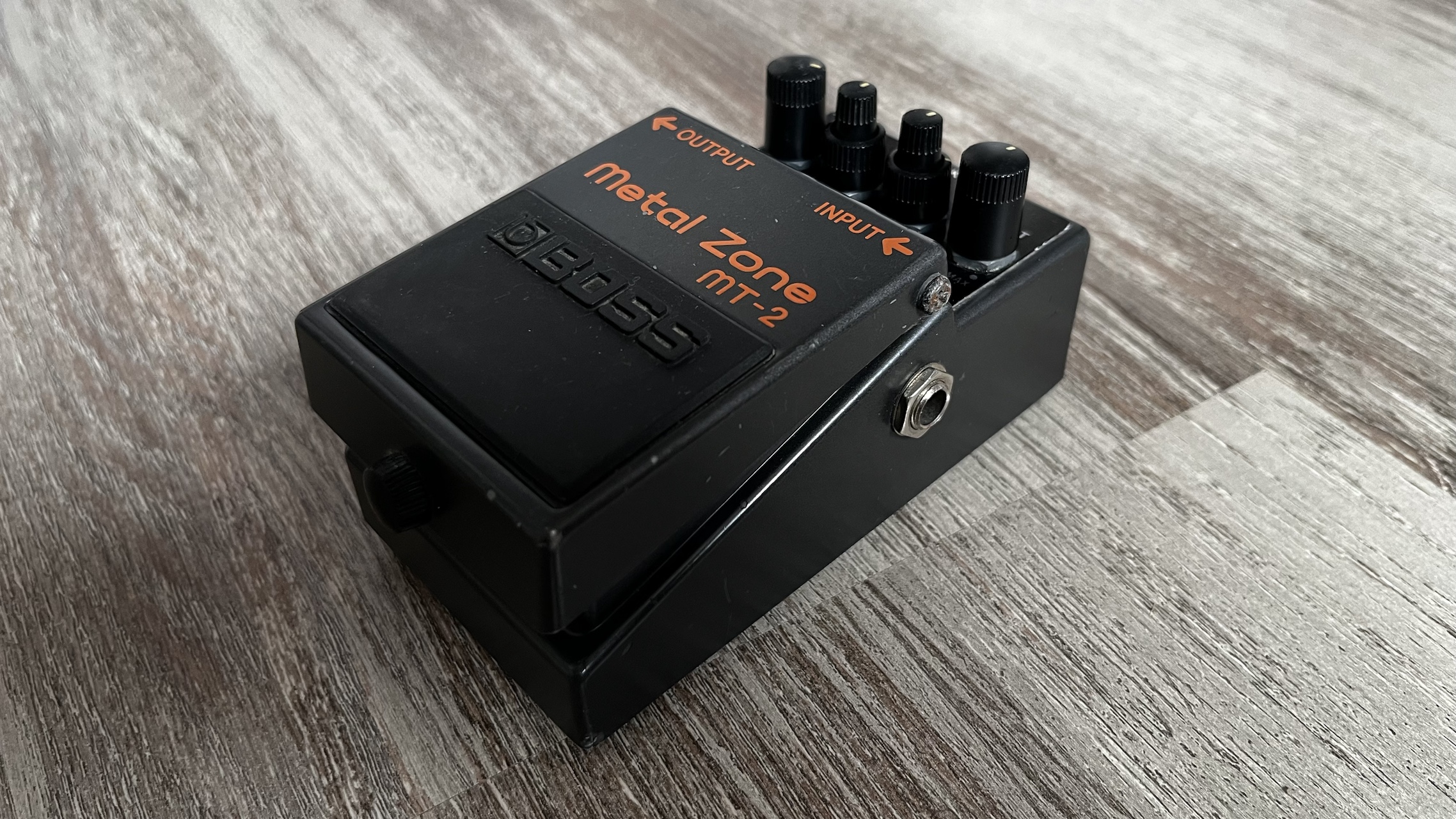 MT-2 Metal Zone - Boss MT-2 Metal Zone - Audiofanzine