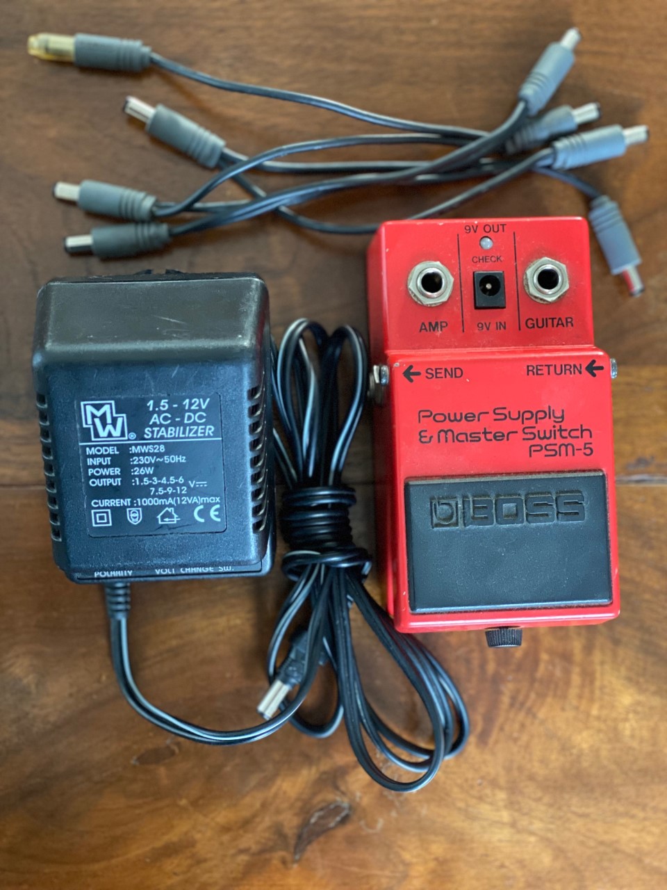 PSM-5 Power Supply & Master Switch Boss - Audiofanzine