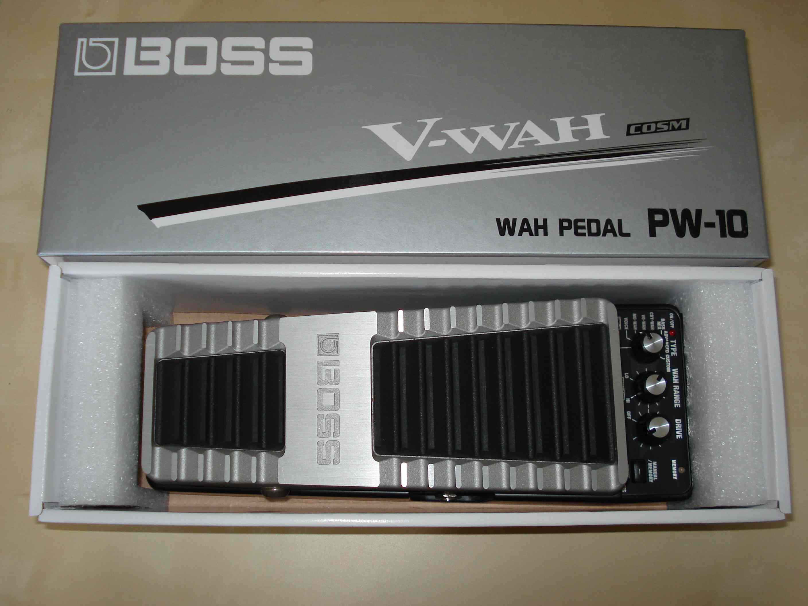 PW-10 V-WAH - Boss PW-10 V-Wah - Audiofanzine