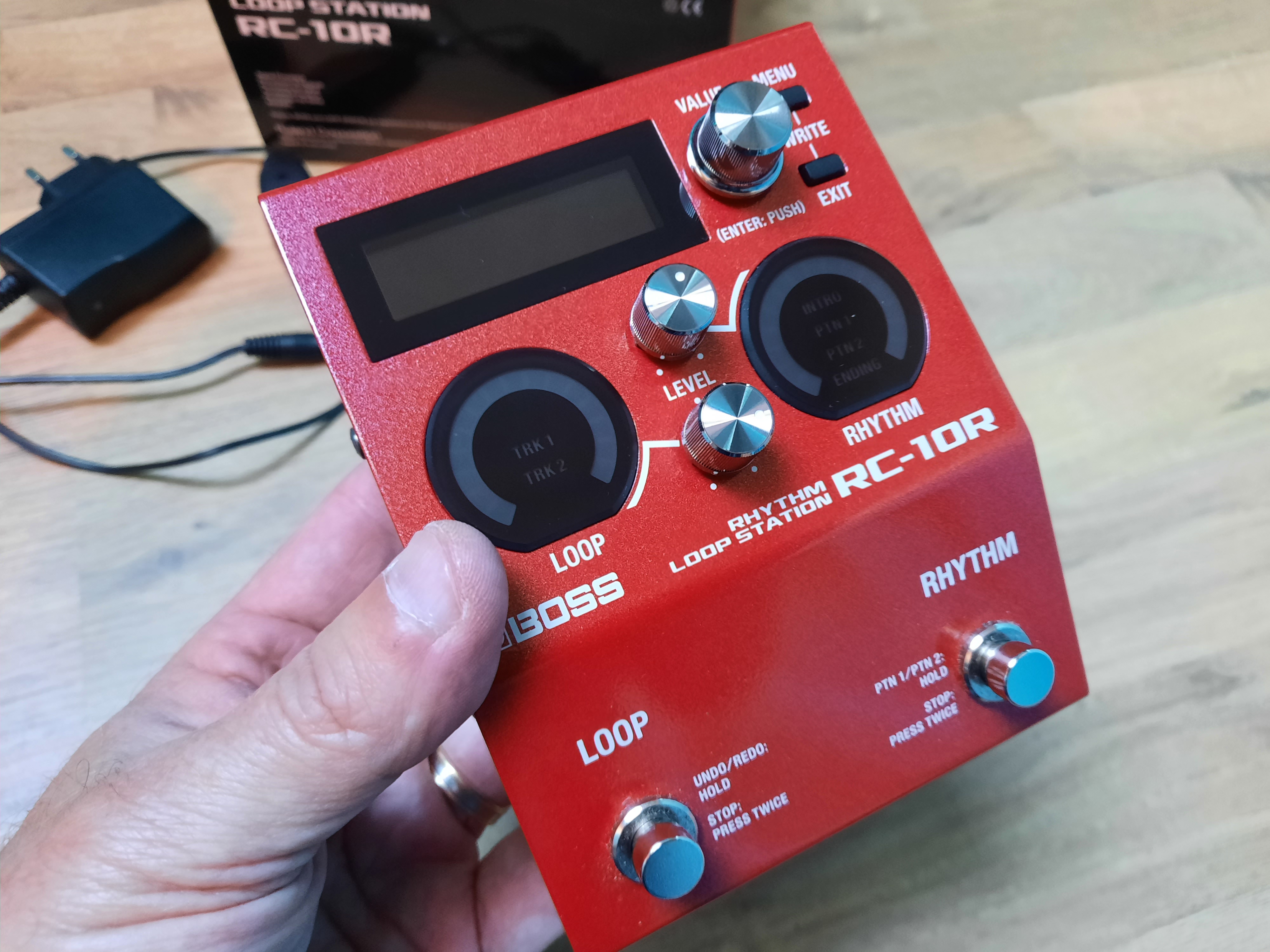 RC-10R Rhythm Loop Station - Boss RC-10R Rhythm Loop Station - Audiofanzine