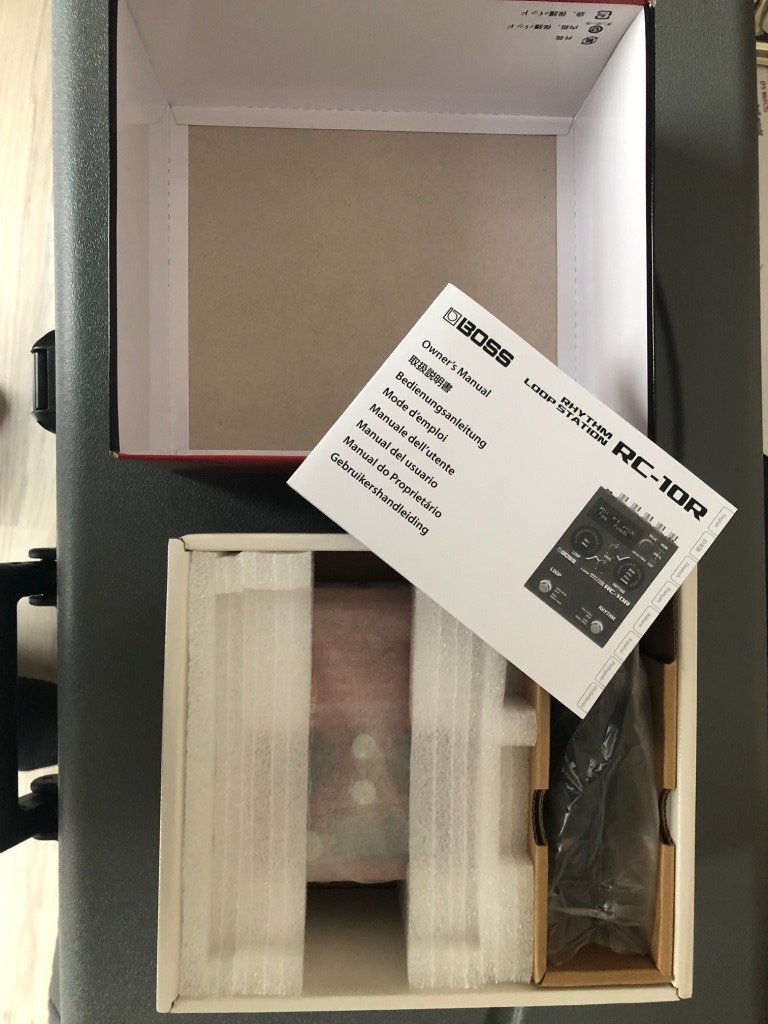 RC-10R Rhythm Loop Station - Boss RC-10R Rhythm Loop Station - Audiofanzine