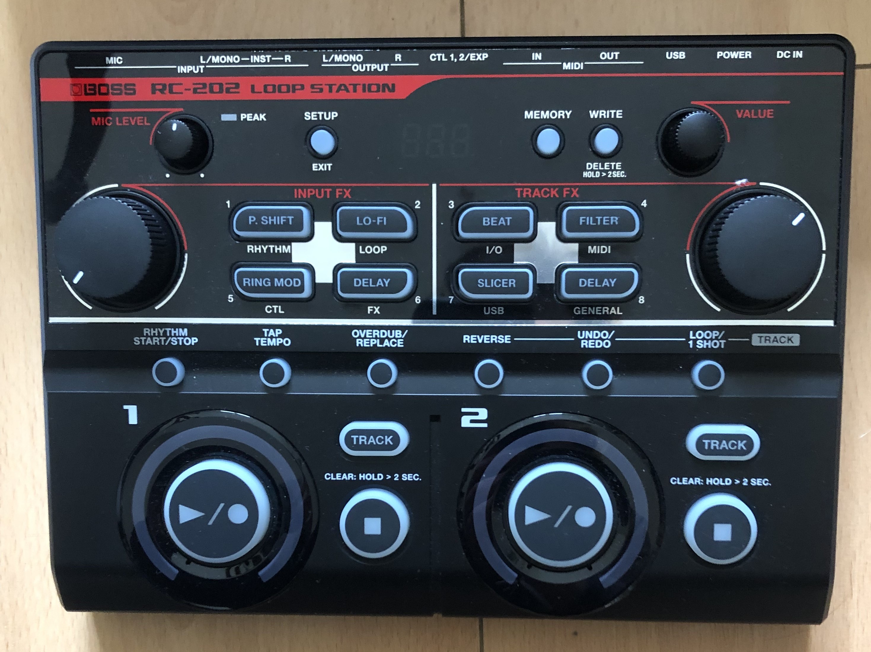 RC-202 Loop Station - Boss RC-202 Loop Station - Audiofanzine