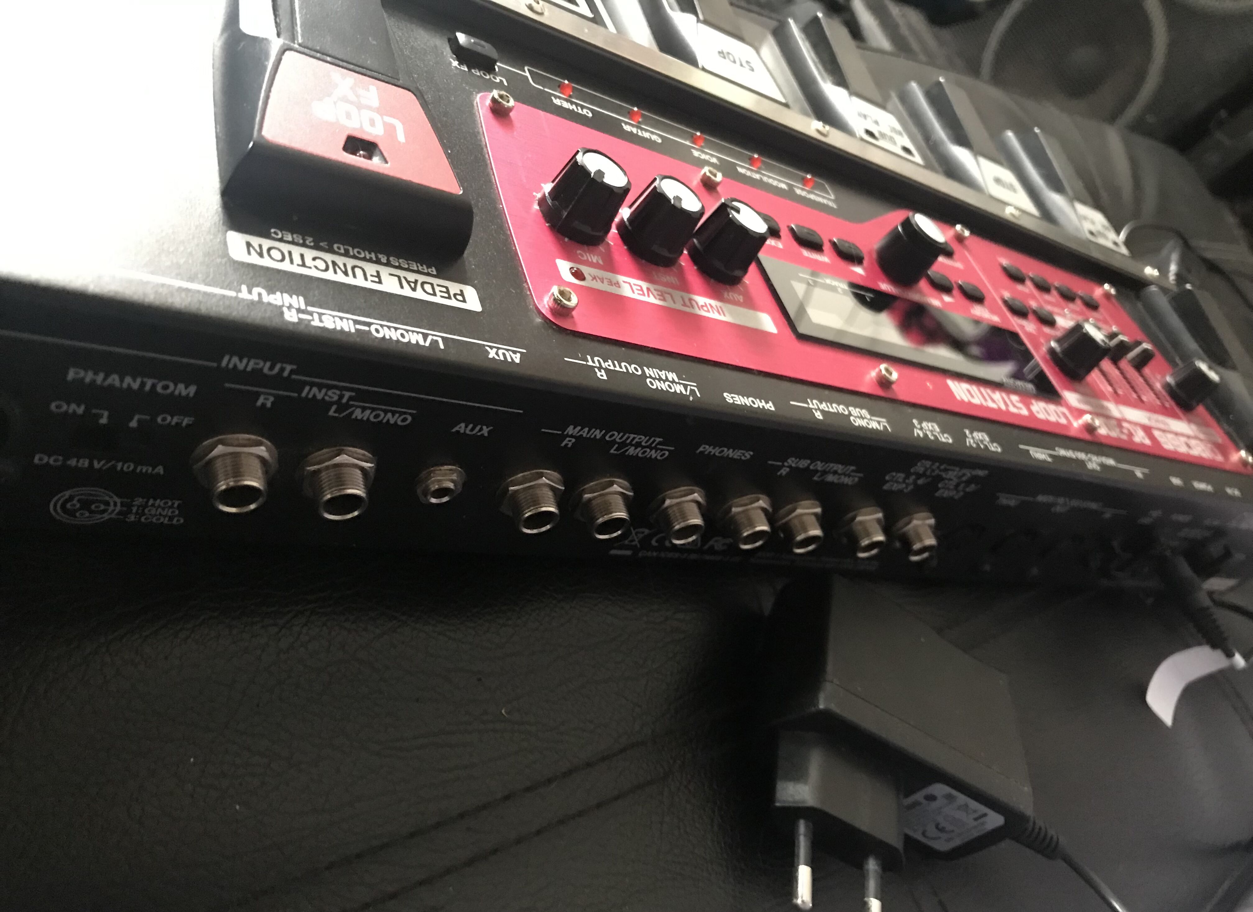 RC-300 Loop Station - Boss RC-300 Loop Station - Audiofanzine