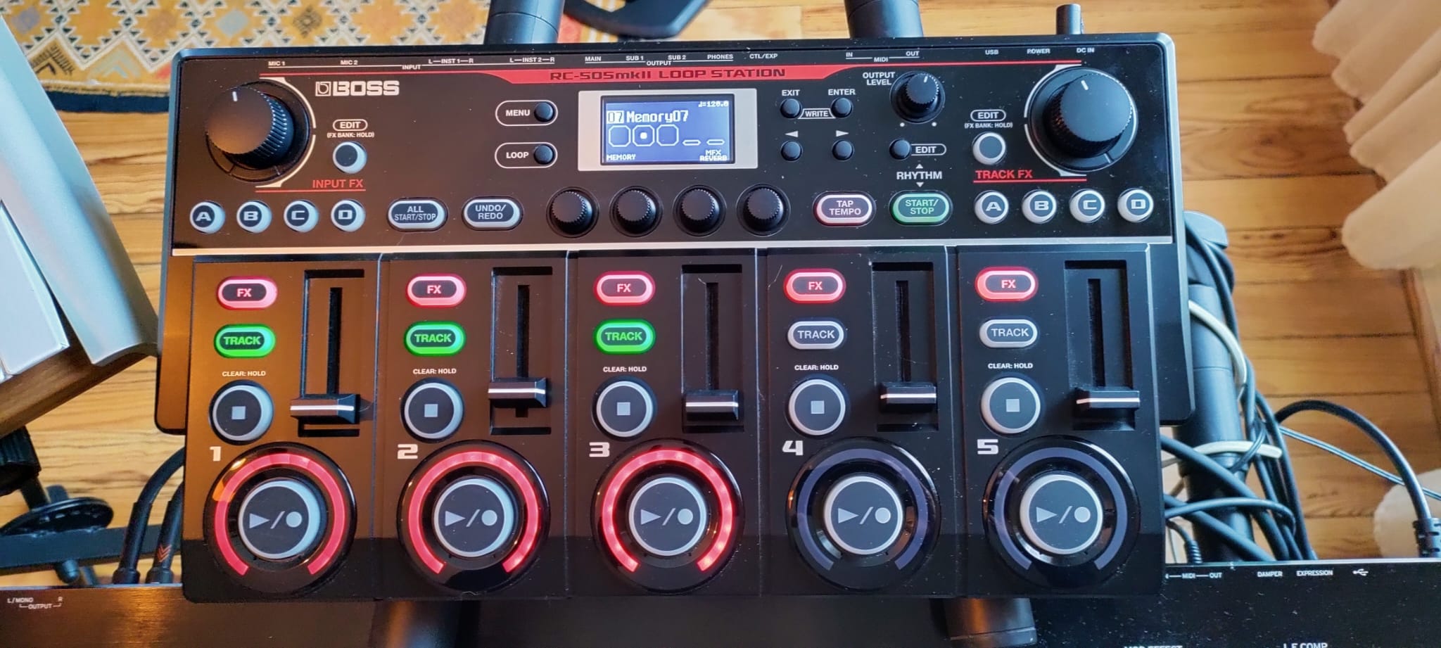 RC-505 MkII - Boss RC-505 MkII - Audiofanzine