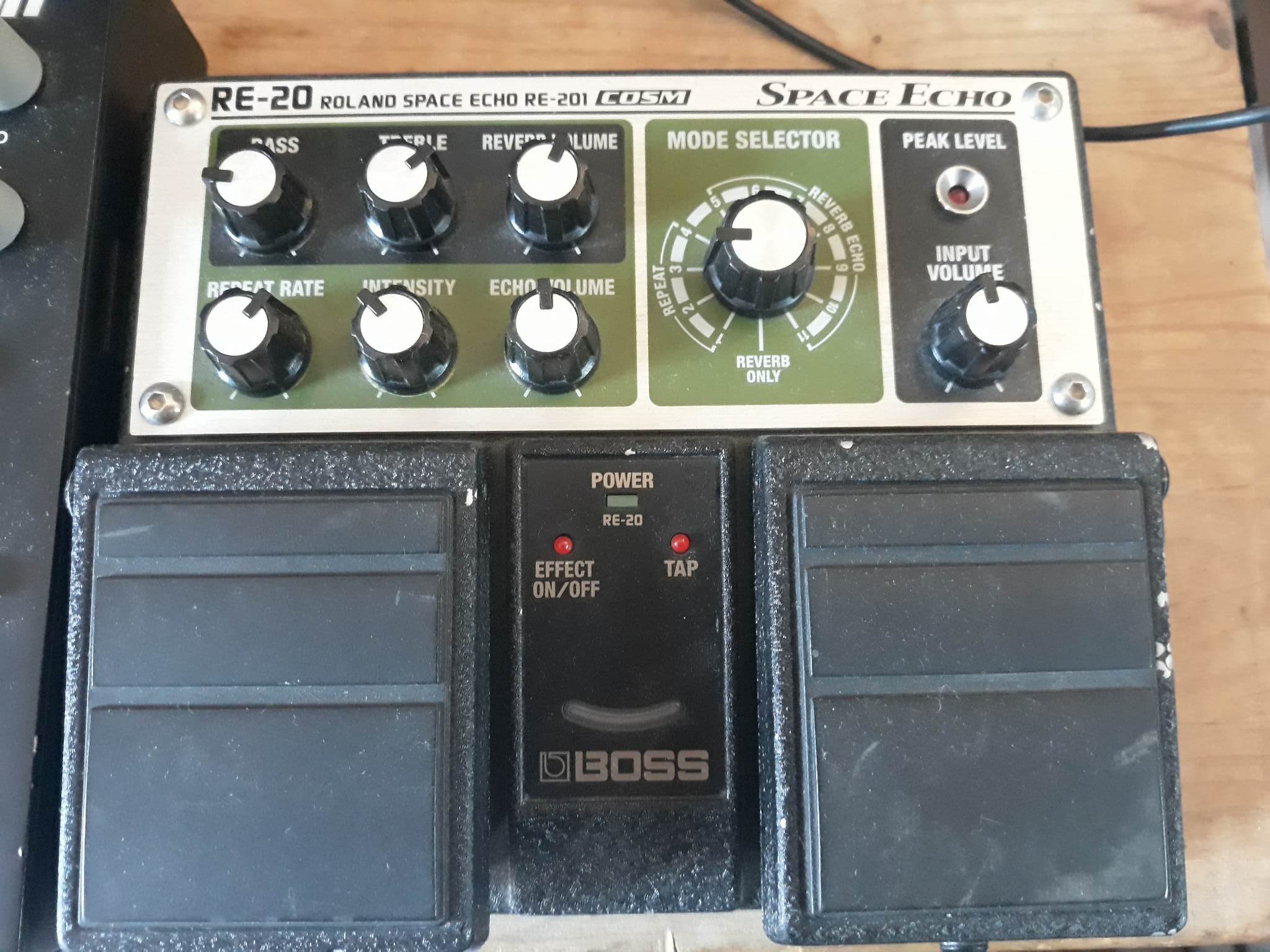 RE-20 Space Echo - Boss RE-20 Space Echo - Audiofanzine