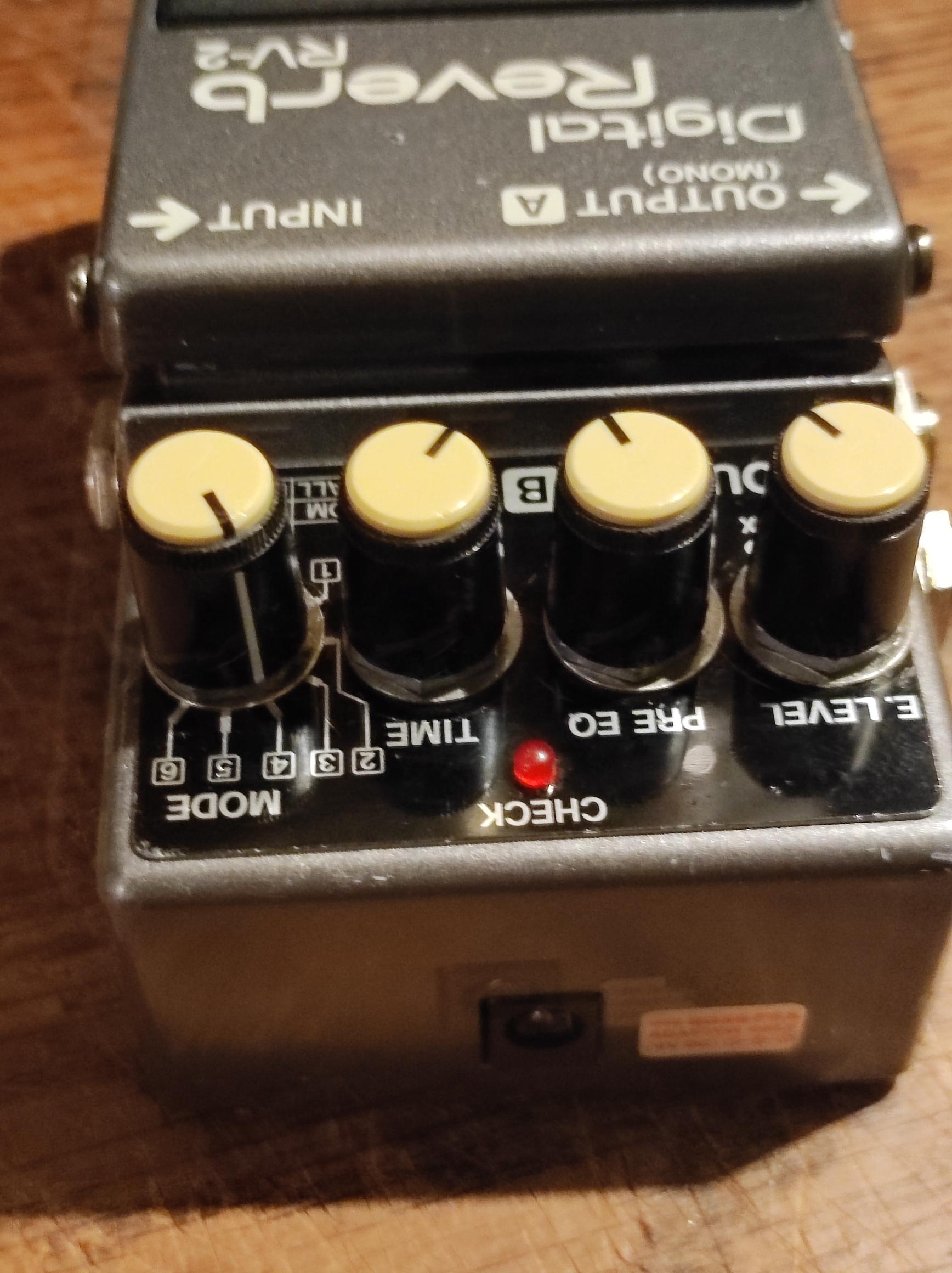 RV-2 Digital Reverb - Boss RV-2 Digital Reverb - Audiofanzine