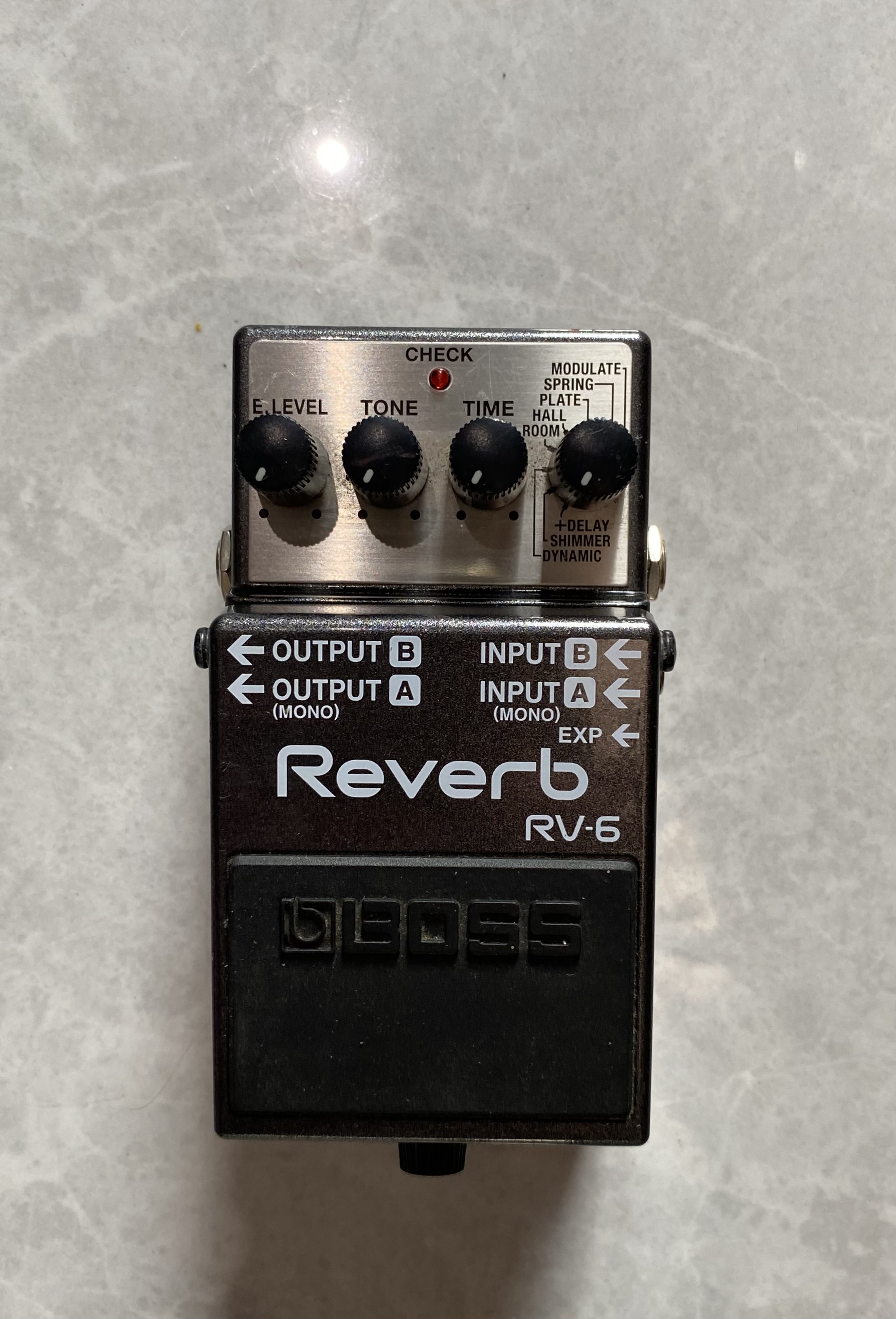 RV-6 Reverb - Boss RV-6 Reverb - Audiofanzine