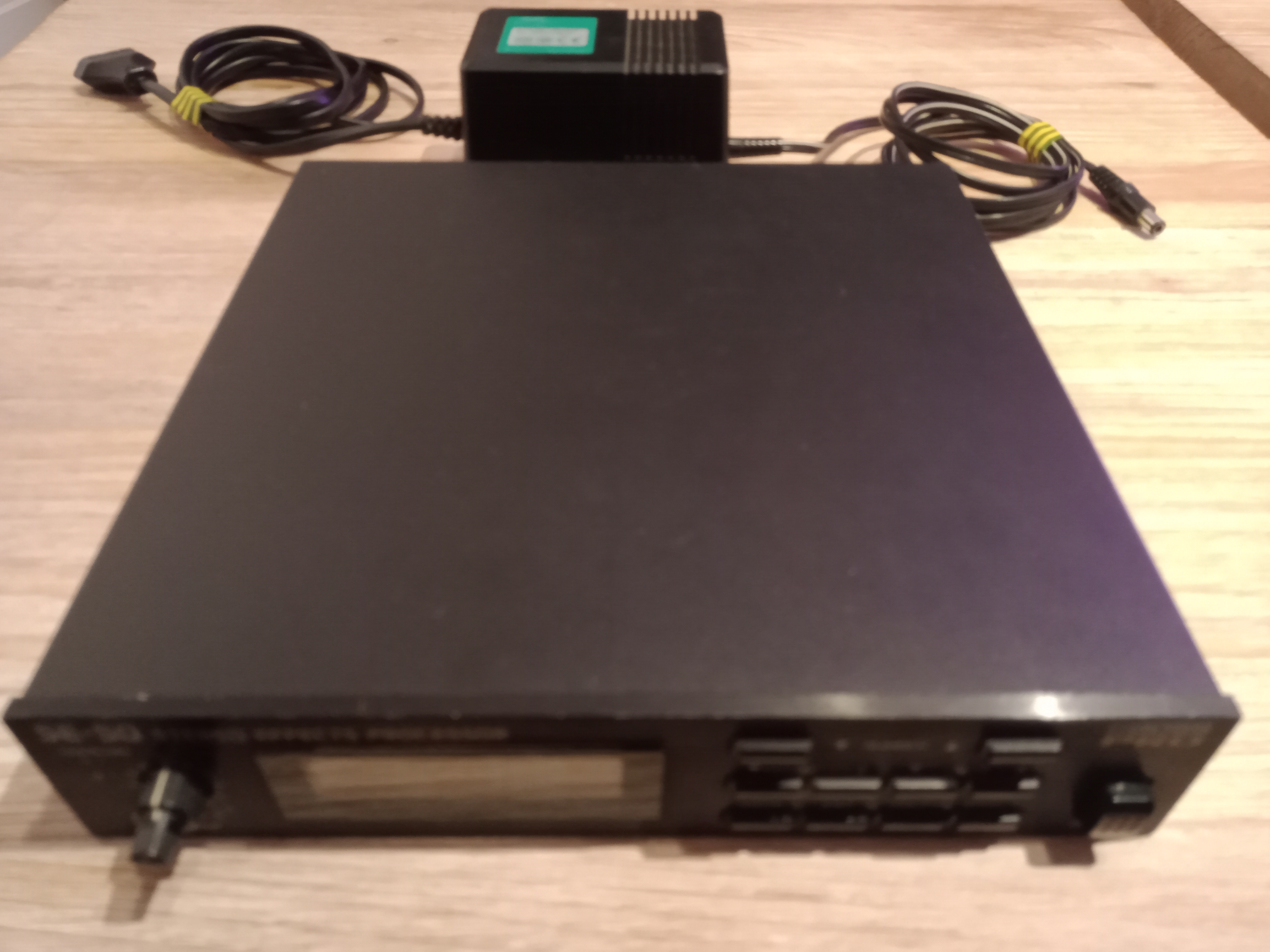 SE-50 Stereo Effects Processor Boss - Audiofanzine