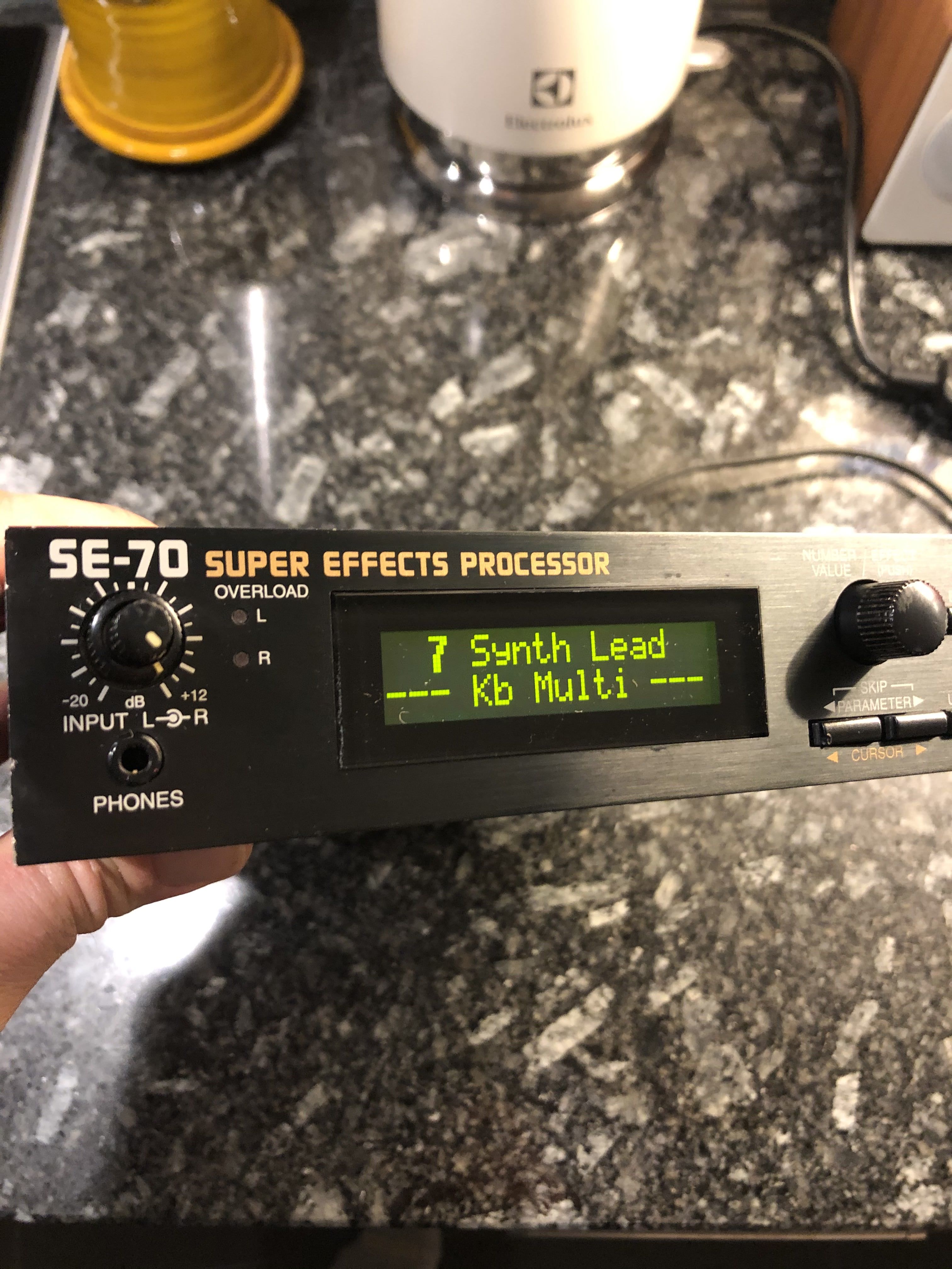 SE-70 Super Effects Processor Boss - Audiofanzine