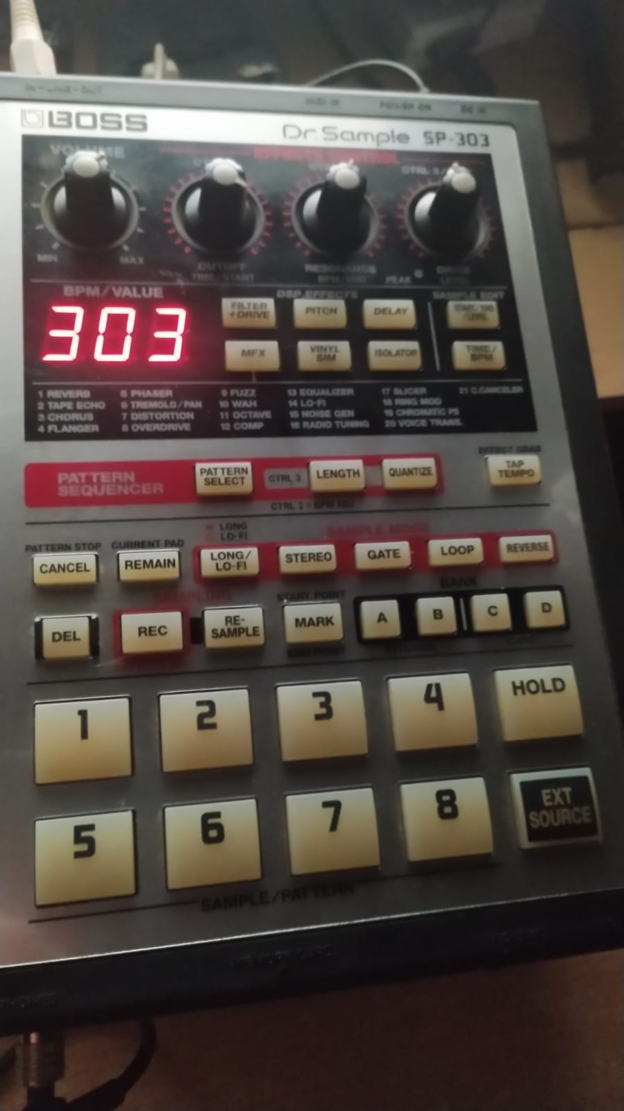 SP-303 Dr. Sample - Boss SP-303 Dr. Sample - Audiofanzine