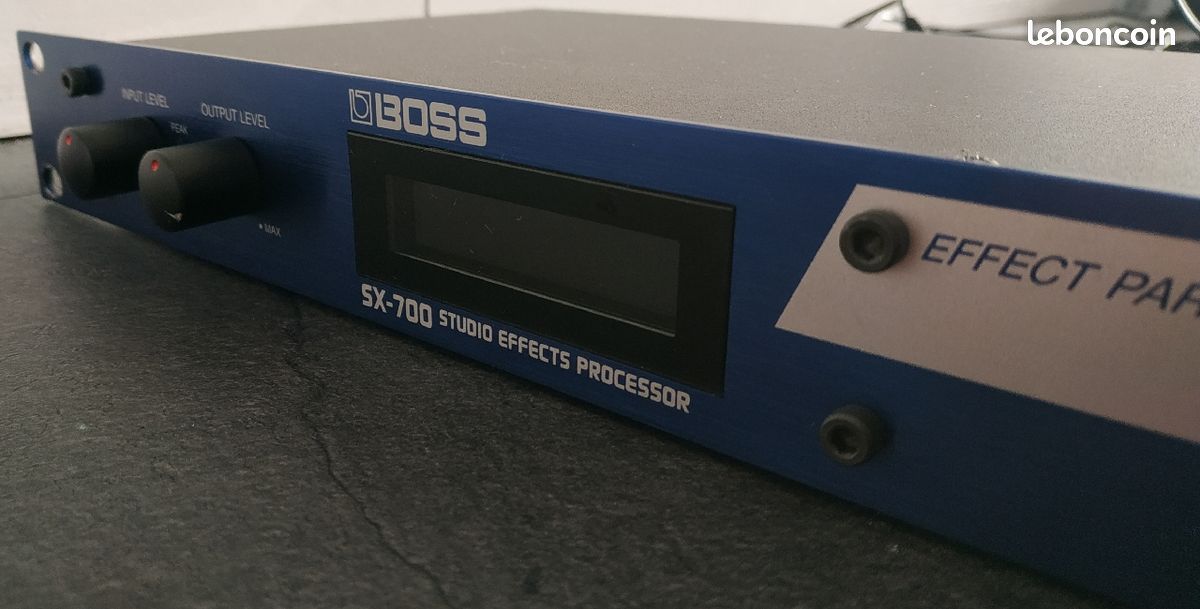 SX-700 Studio Effects Processor Boss - Audiofanzine