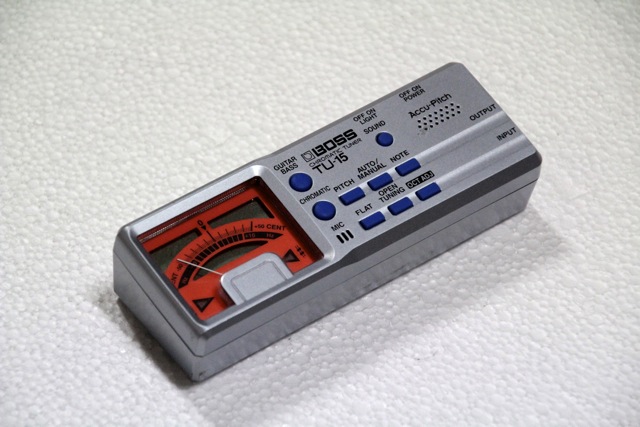 TU-15 CHROMATIC TUNER - Boss TU-15 Chromatic Tuner - Audiofanzine