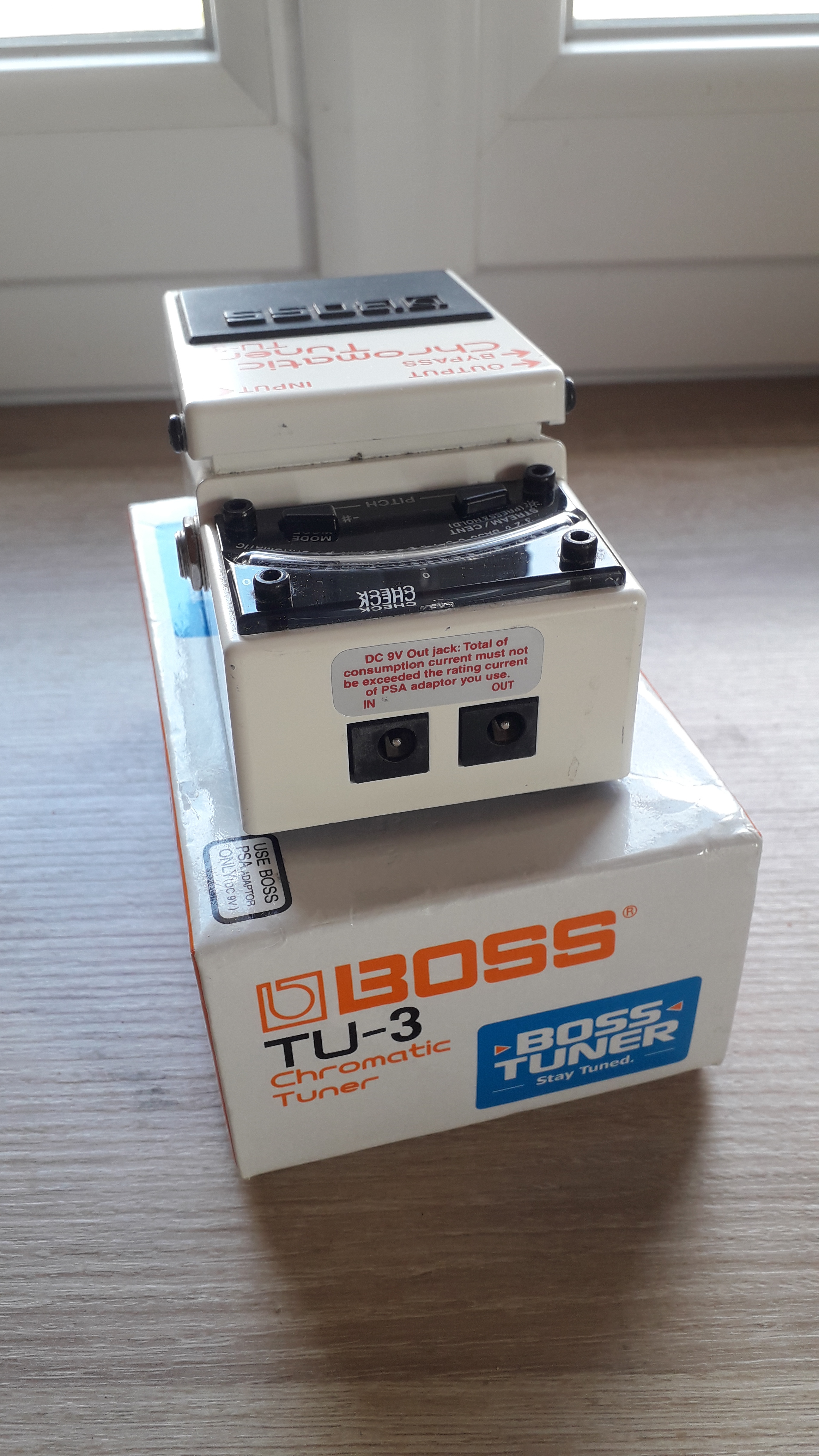 TU-3 Chromatic Tuner - Boss TU-3 Chromatic Tuner - Audiofanzine