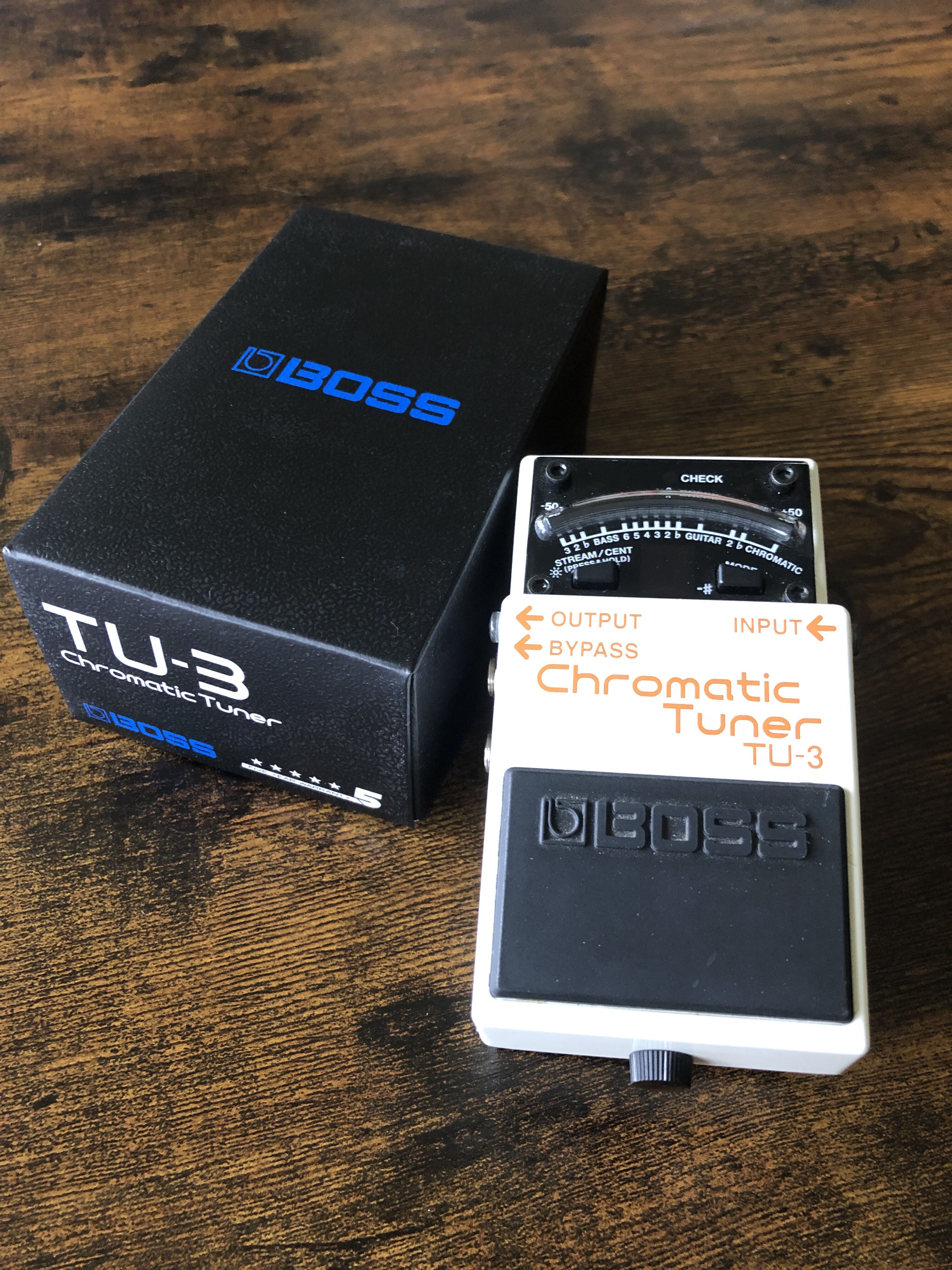 TU-3 Chromatic Tuner - Boss TU-3 Chromatic Tuner - Audiofanzine