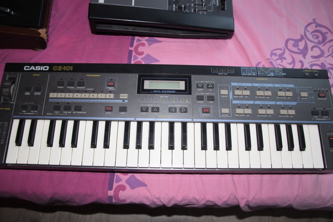 CZ-101 - Casio CZ-101 - Audiofanzine