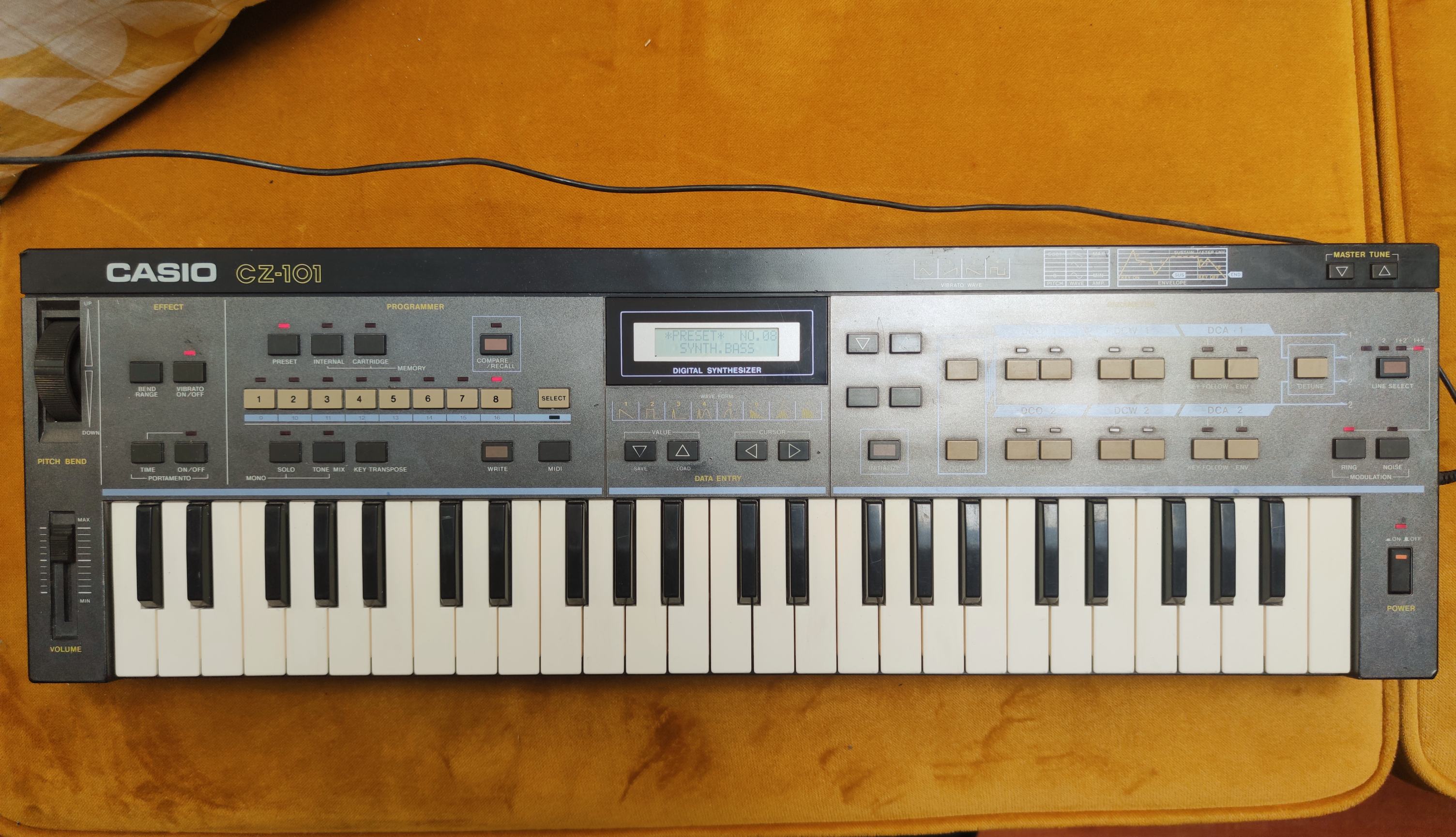 CZ-101 - Casio CZ-101 - Audiofanzine