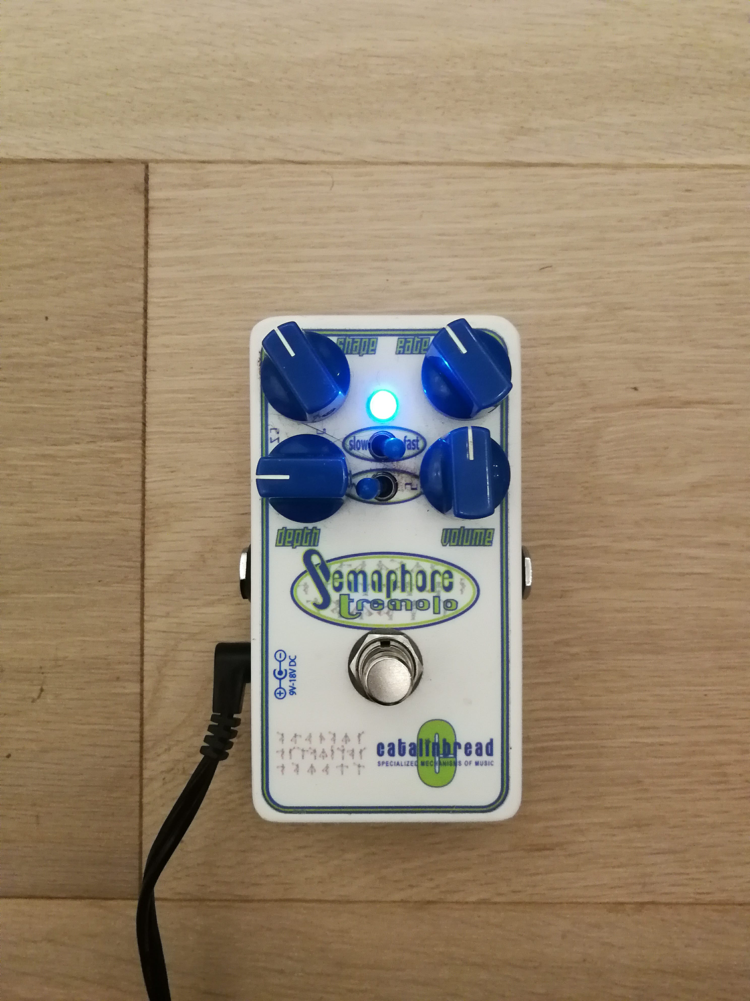 SEMAPHORE TREMOLO - Catalinbread Semaphore Tremolo - Audiofanzine