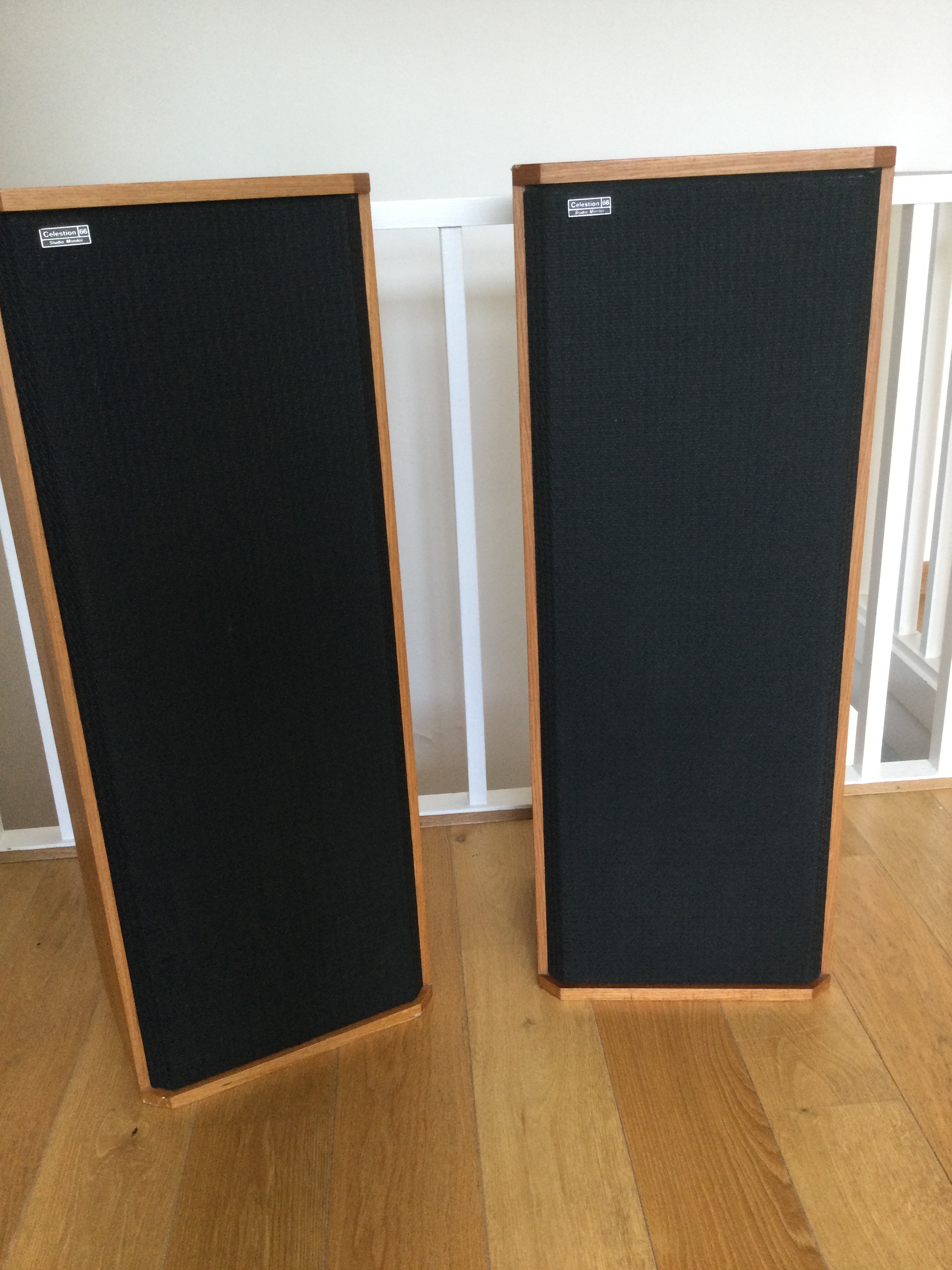 Ditton 66 Studio Monitor - Celestion Ditton 66 Studio Monitor ...