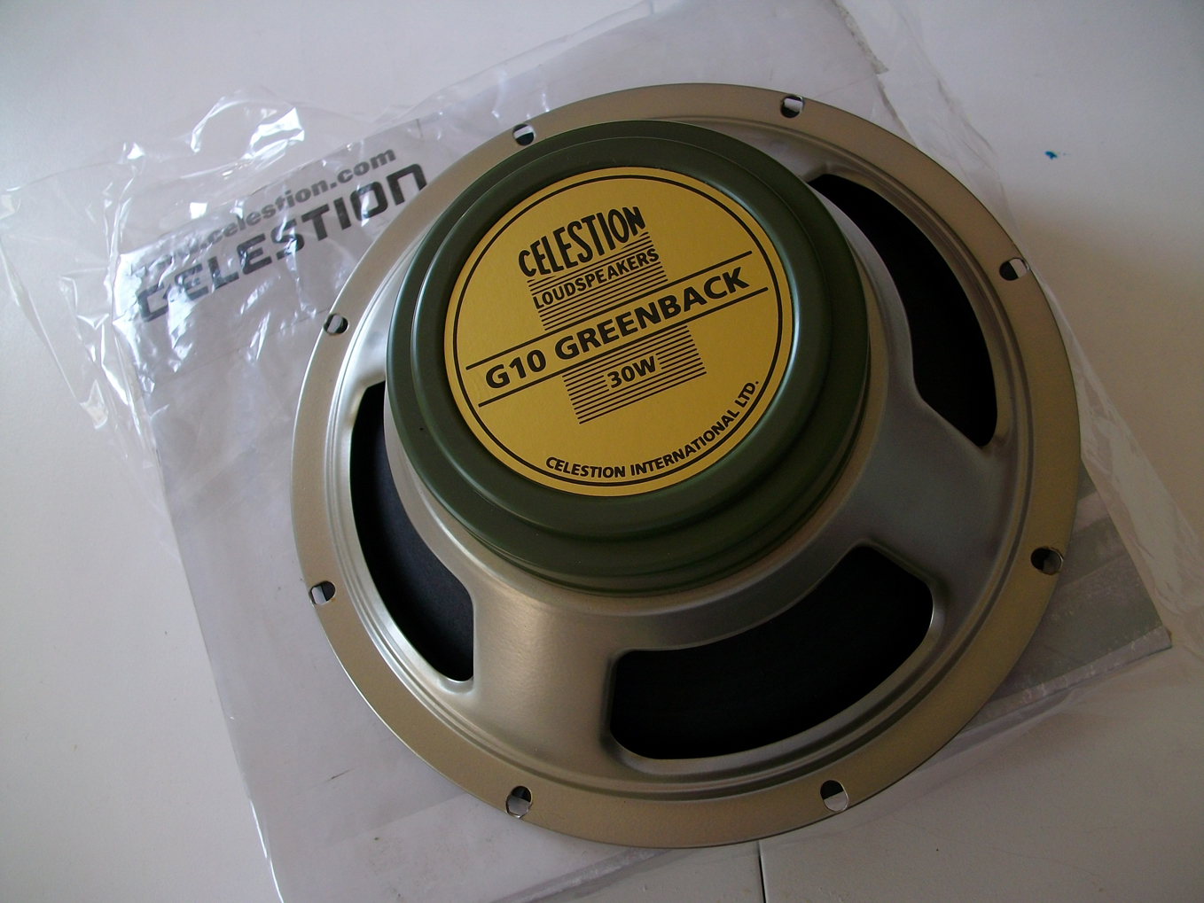 G10 GREENBACK 16 OHMS Celestion G10 Greenback 16 Ohms Audiofanzine G10 GREENBACK 16 OHMS Celestion G10 Greenback 16 Ohms Audiofanzine