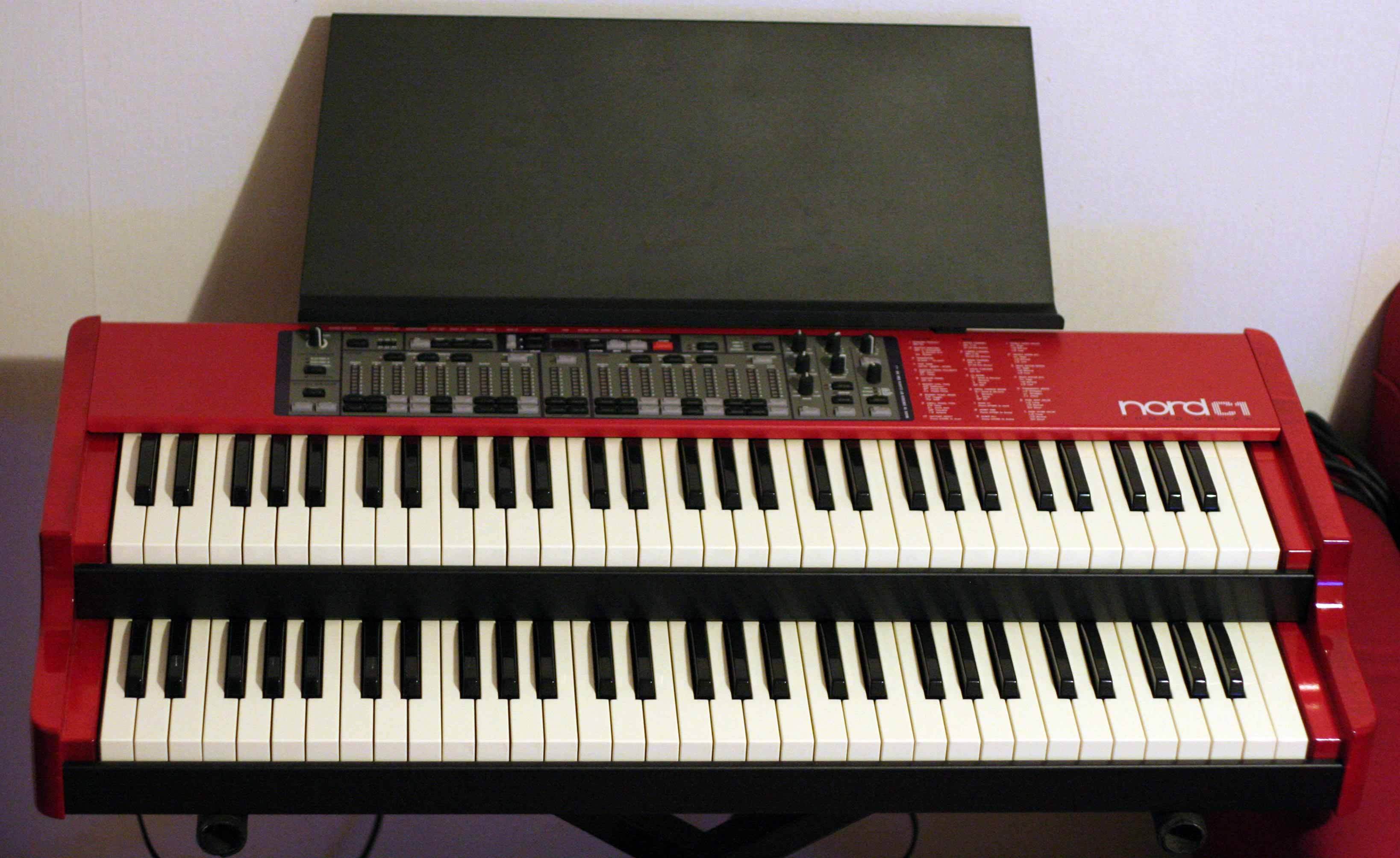 Photo Clavia Nord C1 : Clavia C1 (#68539) - Audiofanzine
