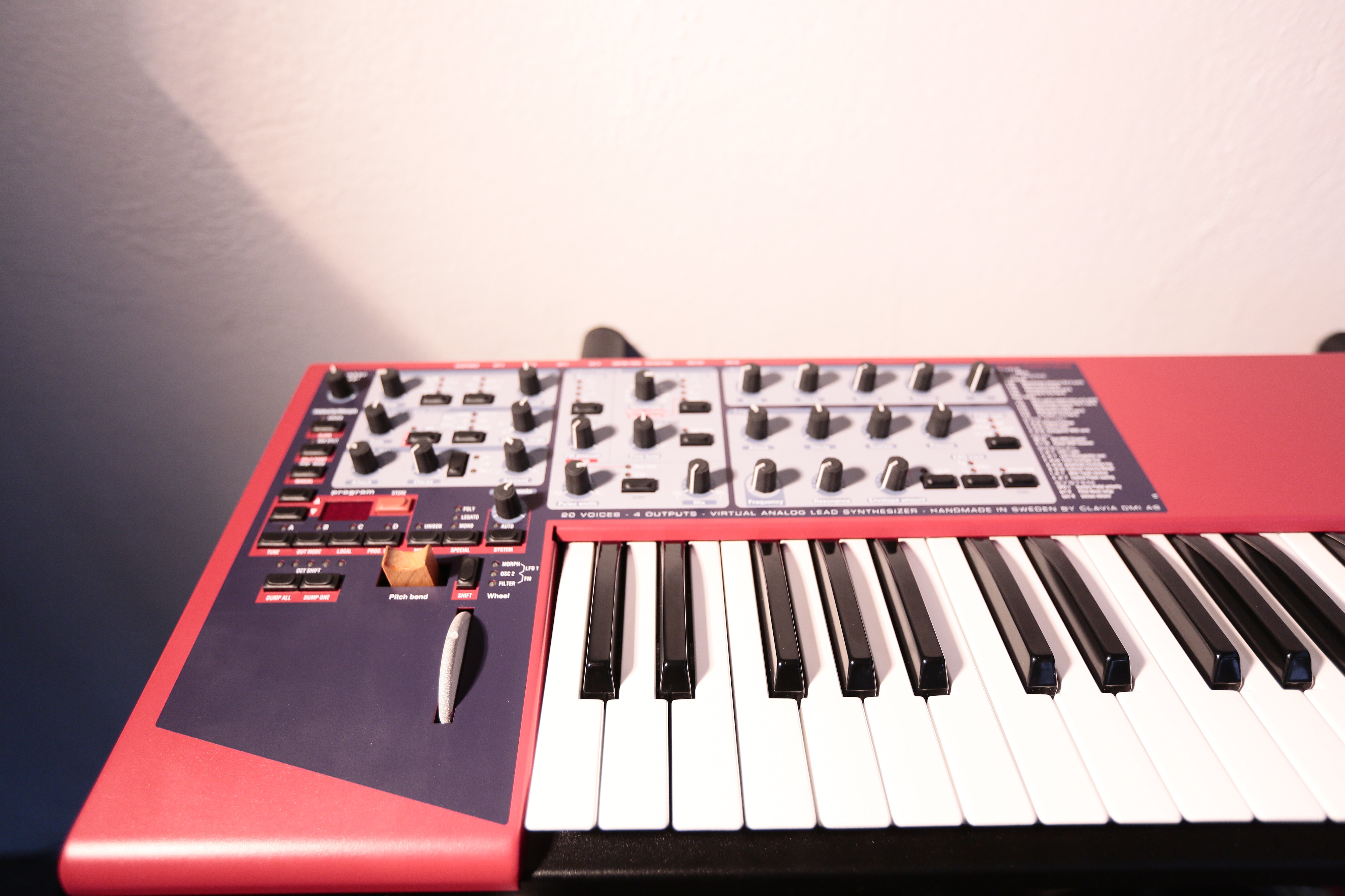 NORD LEAD 2X - Clavia Nord Lead 2X - Audiofanzine