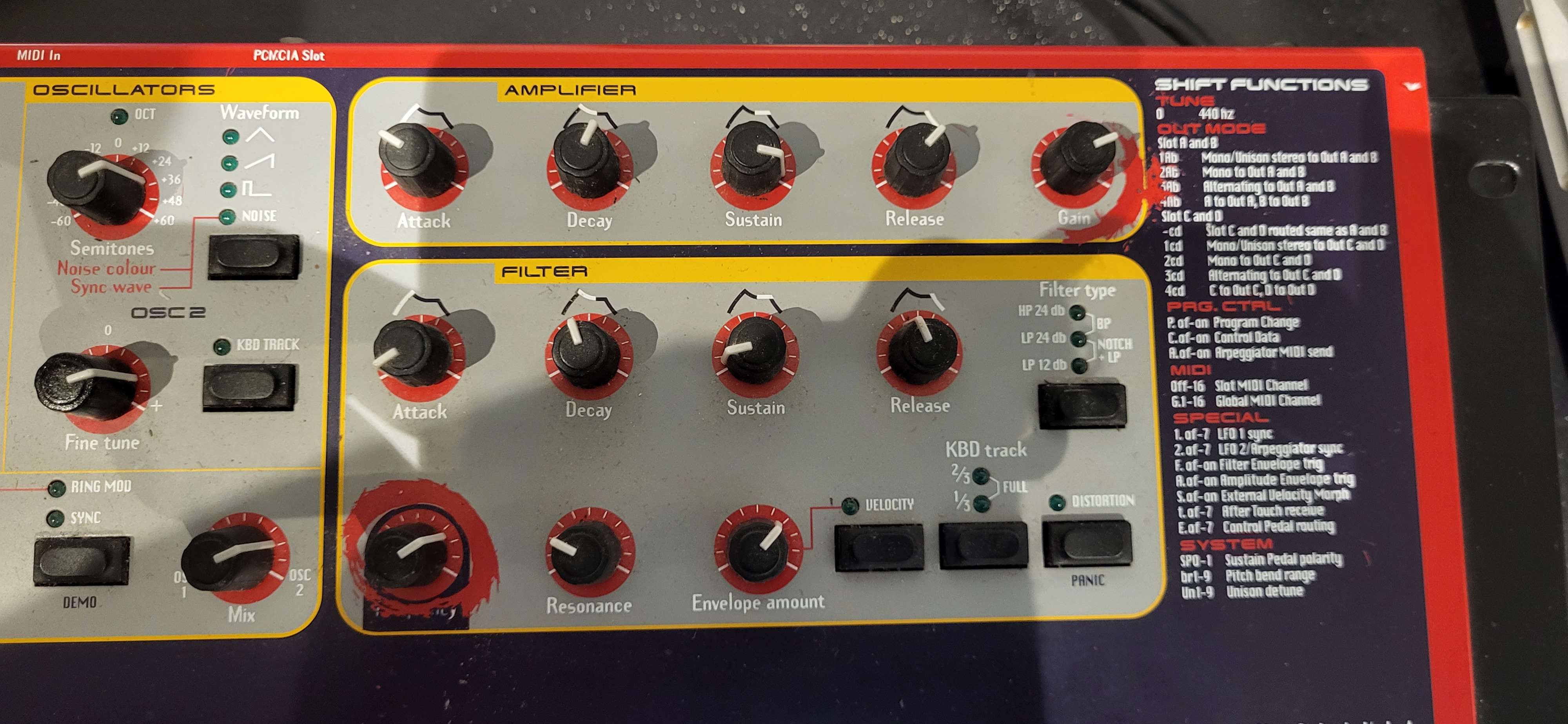 Nord Rack 2 - Clavia Nord Rack 2 - Audiofanzine