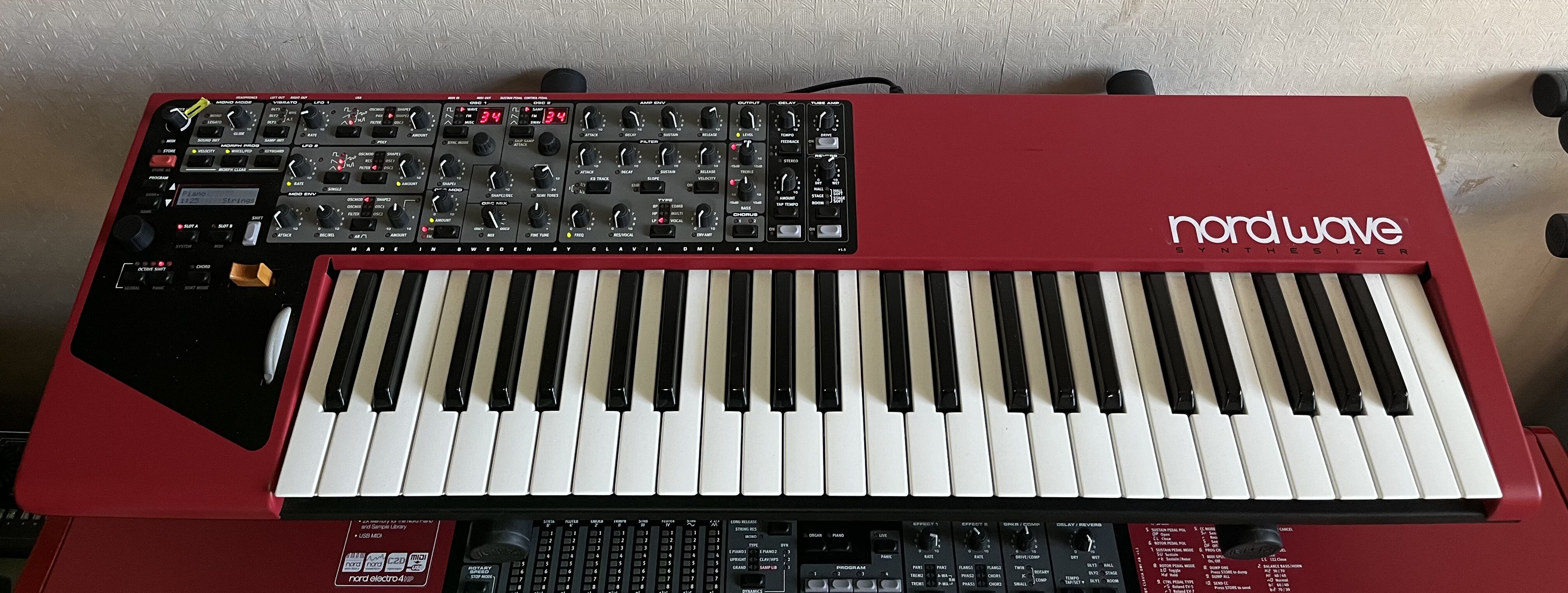 Nord Wave - Clavia Nord Wave - Audiofanzine