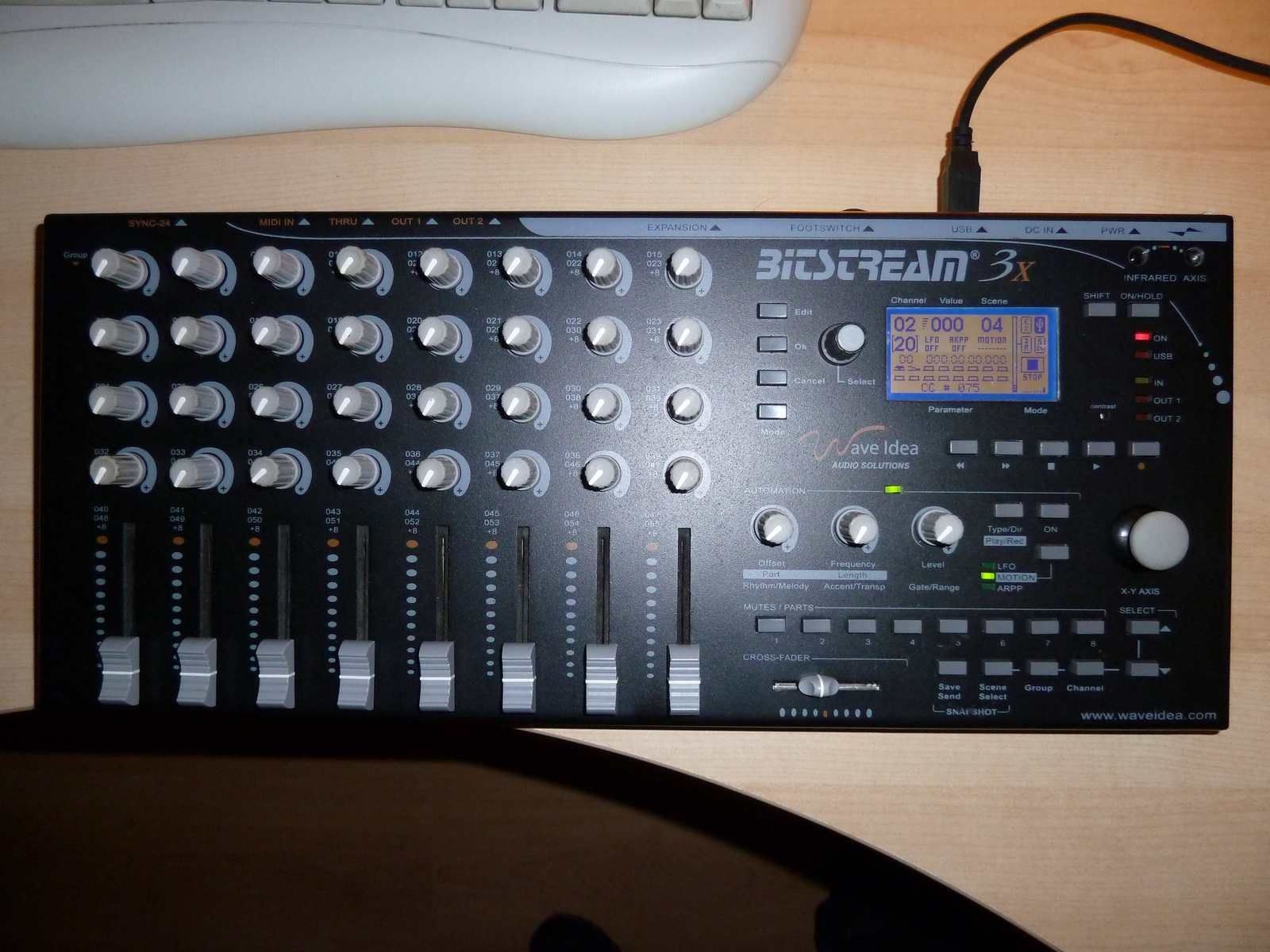 Photo CME BitStream 3X : CME BitStream 3X (83582) (#212720) - Audiofanzine