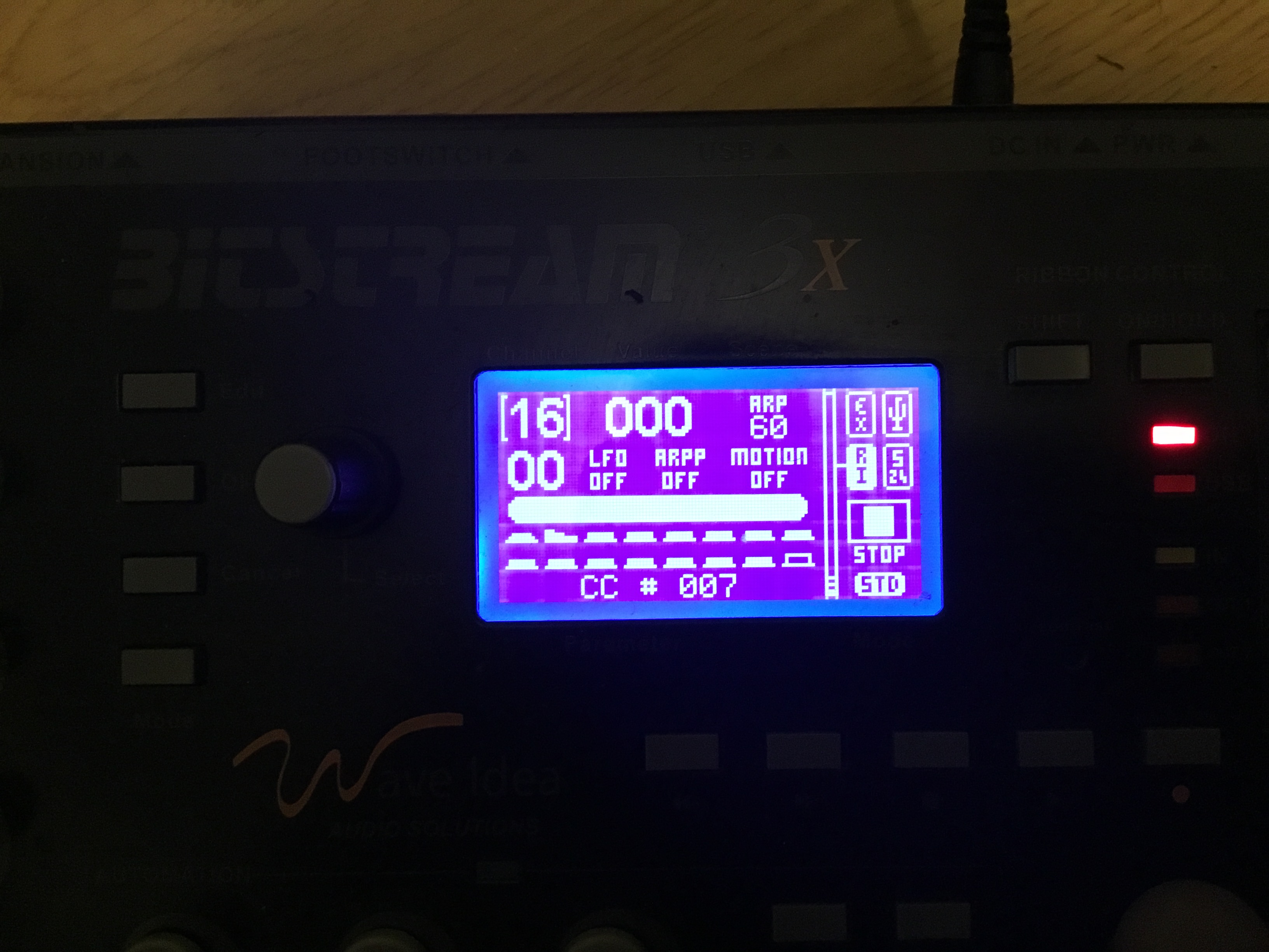 BitStream 3X - CME BitStream 3X - Audiofanzine