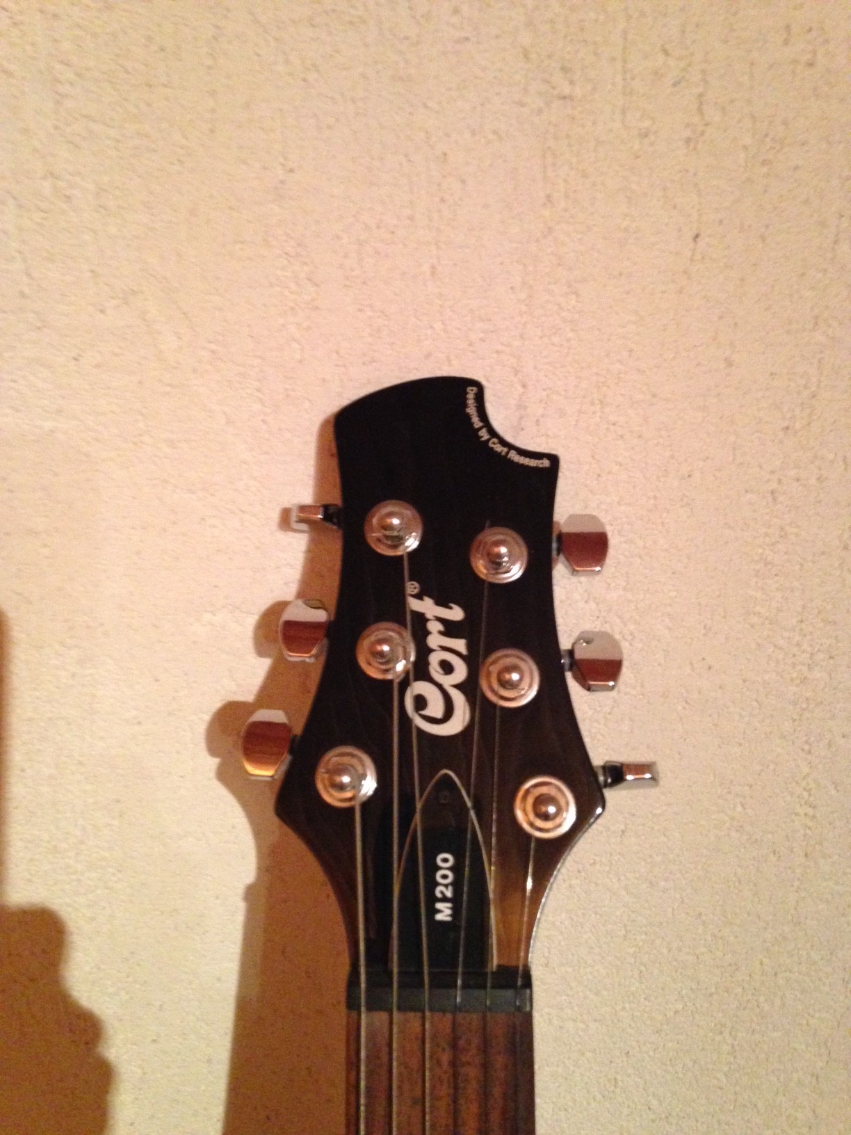 M200 - Cort M200 - Audiofanzine